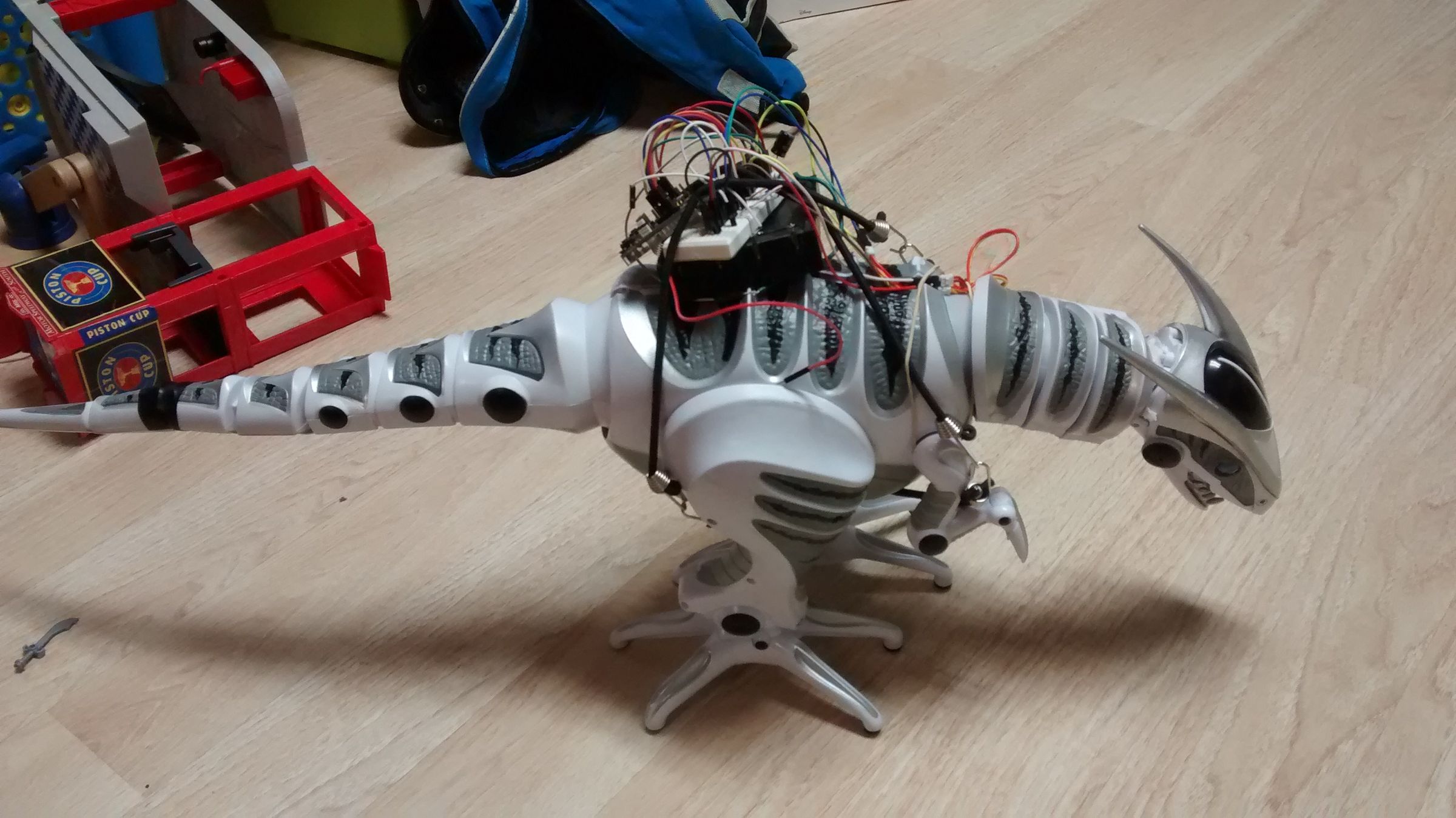 Voice-controlled Robot Raptor : 5 Steps - Instructables