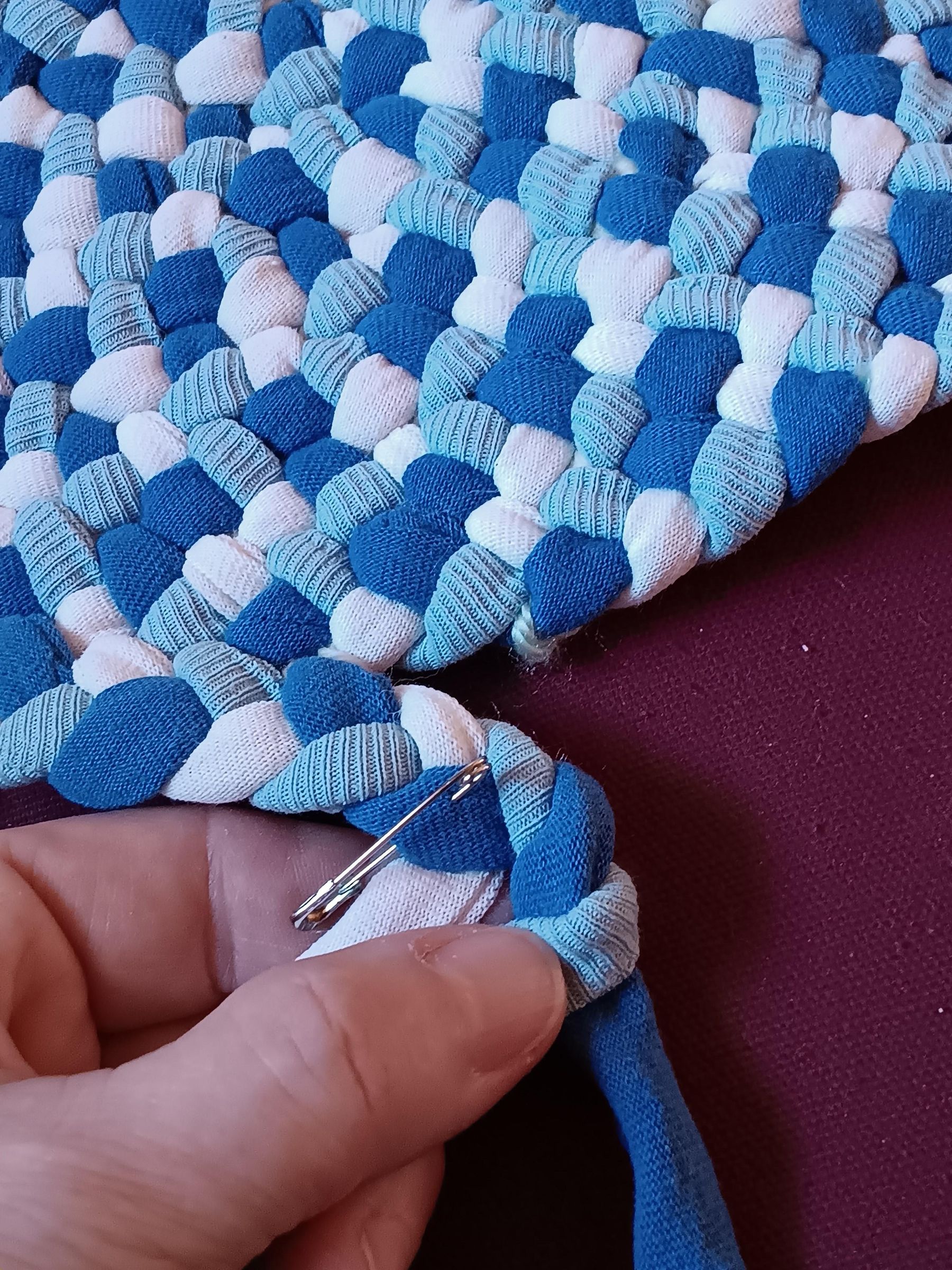 MAKING a ROUND “BRAIDED RUG” STYLE TRIVET FROM T-SHIRTS : 16 Steps ...