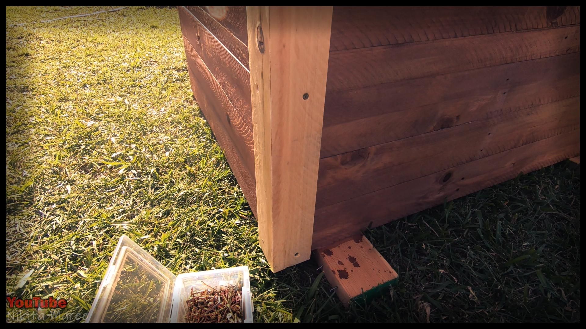 How to Build a Dog Kennel - Cheap and Easy Dog House : 49 Steps (with ...