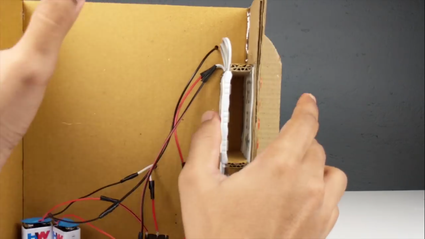 How to Make a DIY Cardboard ATM Machine : 11 Steps - Instructables