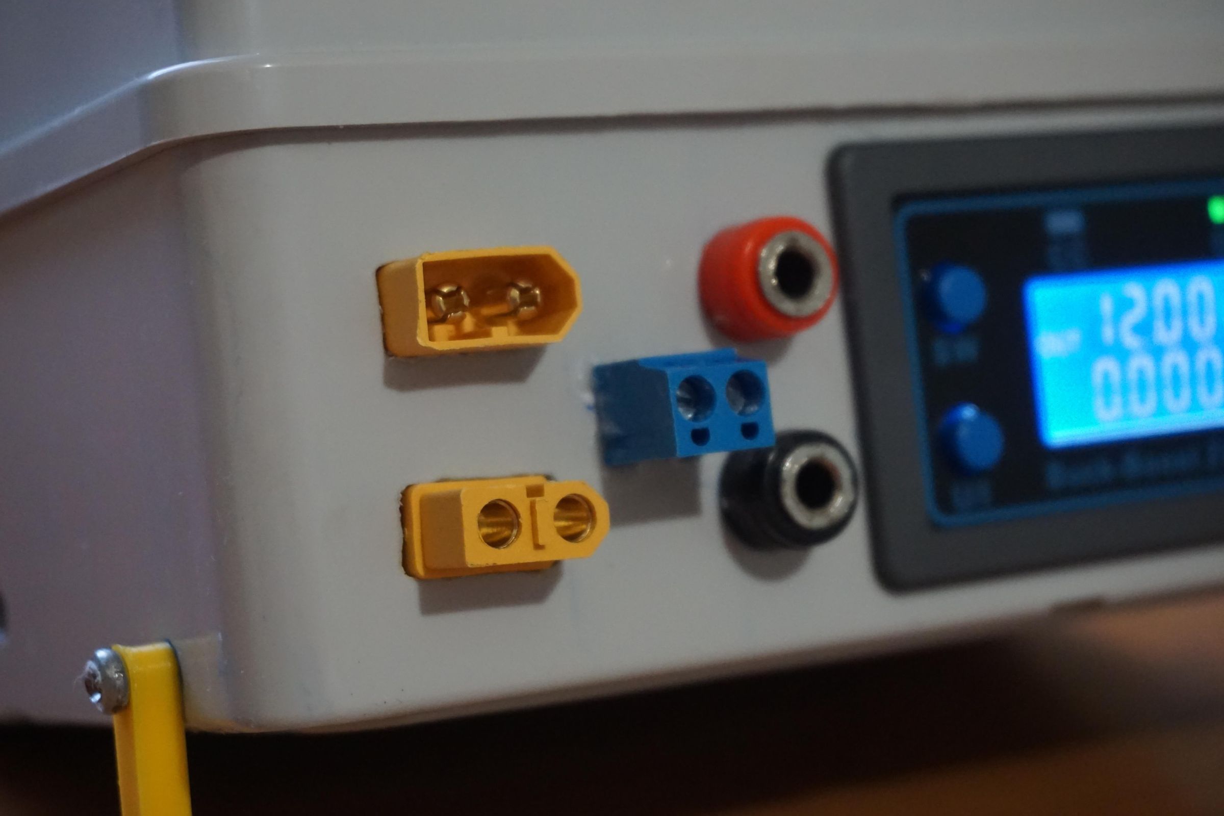 DIY Bench Variable Power Supply - ZK-4KX : 5 Steps (with Pictures) - Instructables