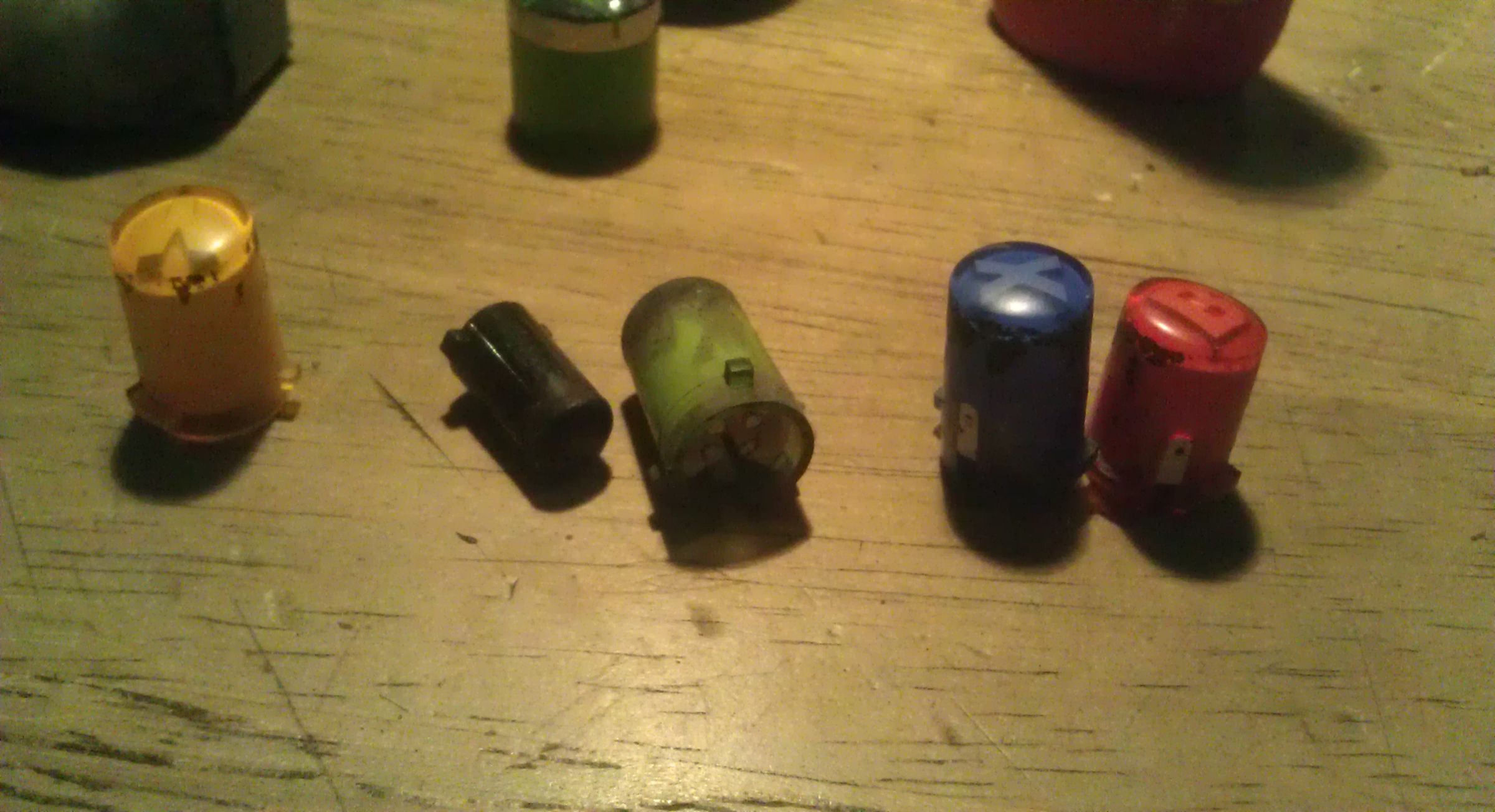 Dirty Sticky Xbox 360 Controller Fix : 9 Steps - Instructables