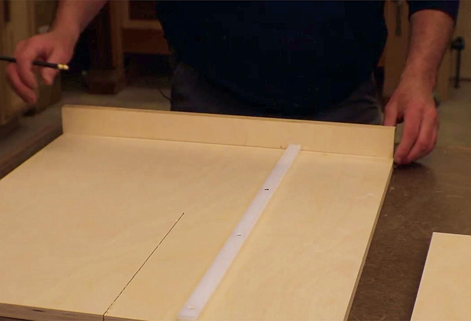 Bandsaw Circle Jig : 13 Steps (with Pictures) - Instructables