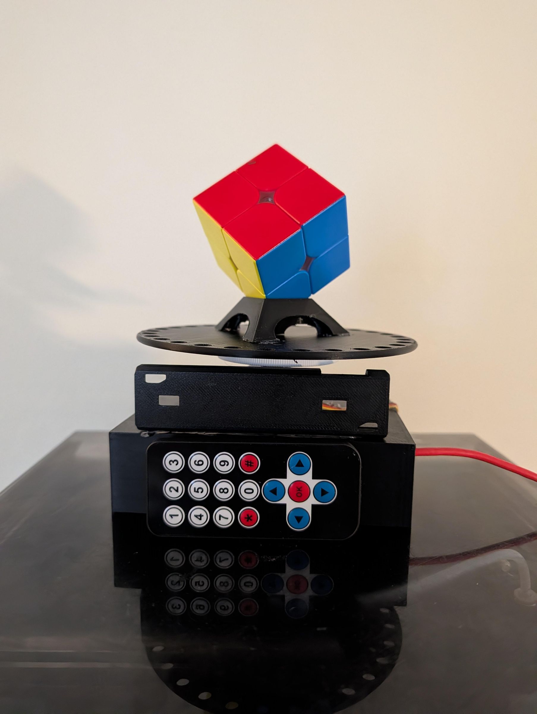 IR Controlled Spinning Speed Cube Display : 8 Steps - Instructables