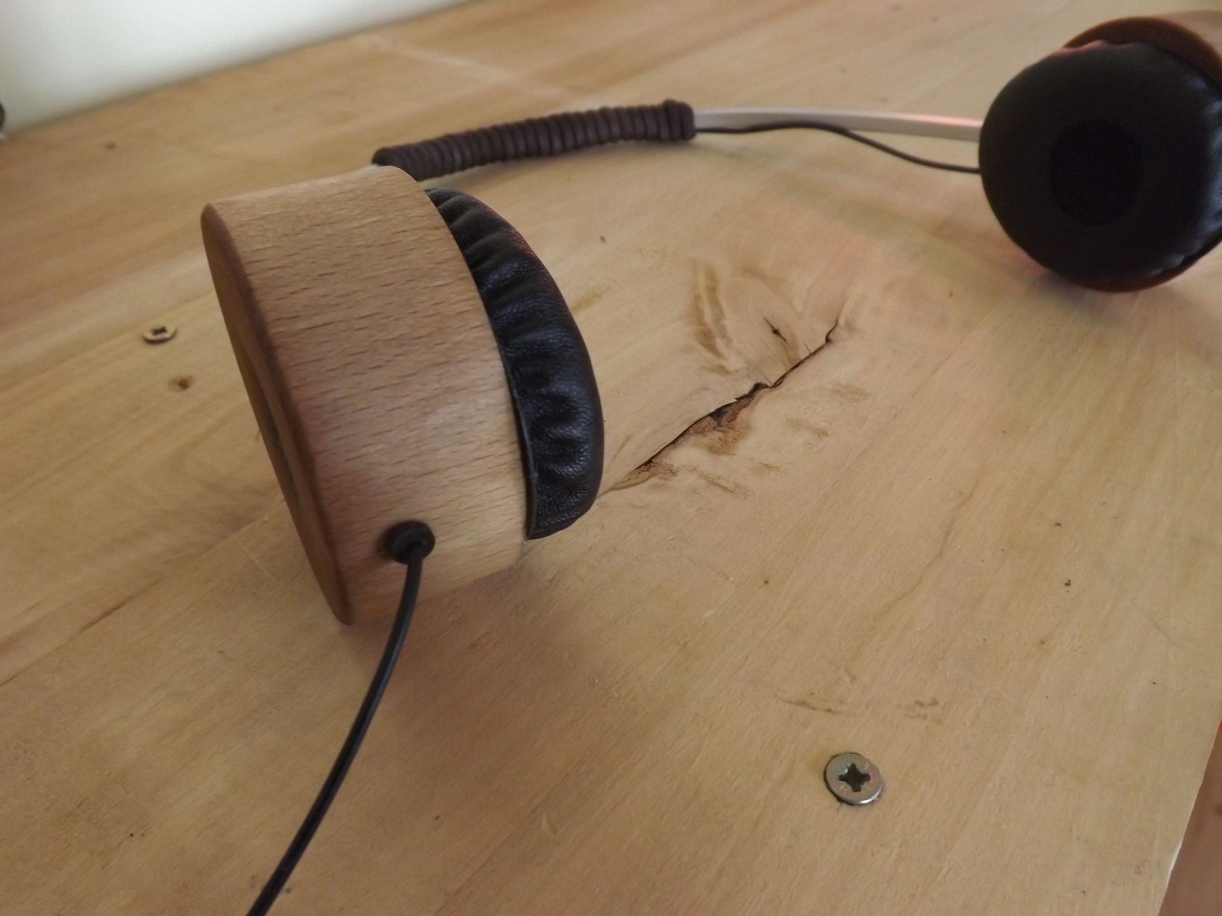 Building Your Own Headphones... Wooden Perfection : 8 Steps - Instructables