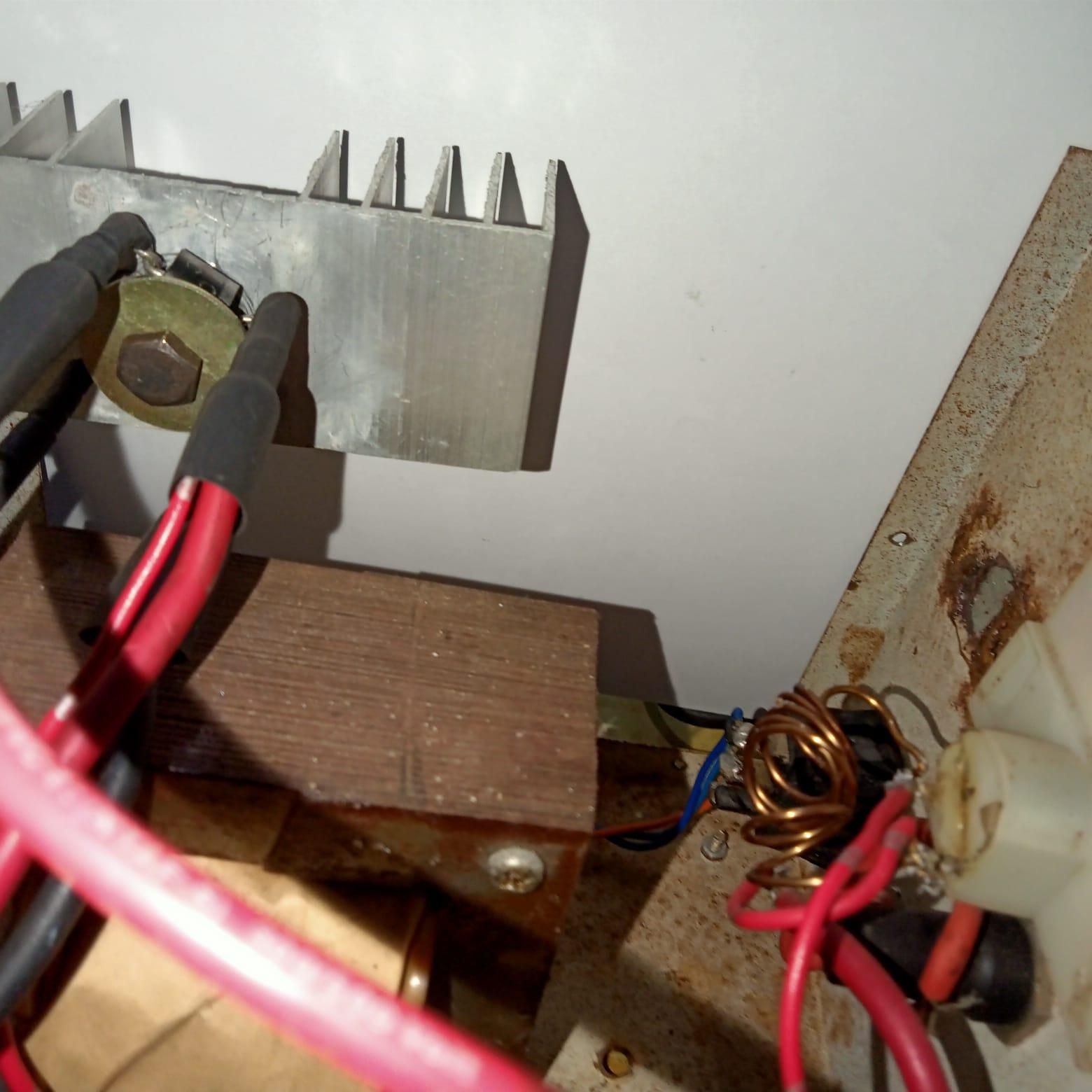 A Homemade Diode Bridge Rectifier With Aluminum Fins Heatsink : 3 Steps ...