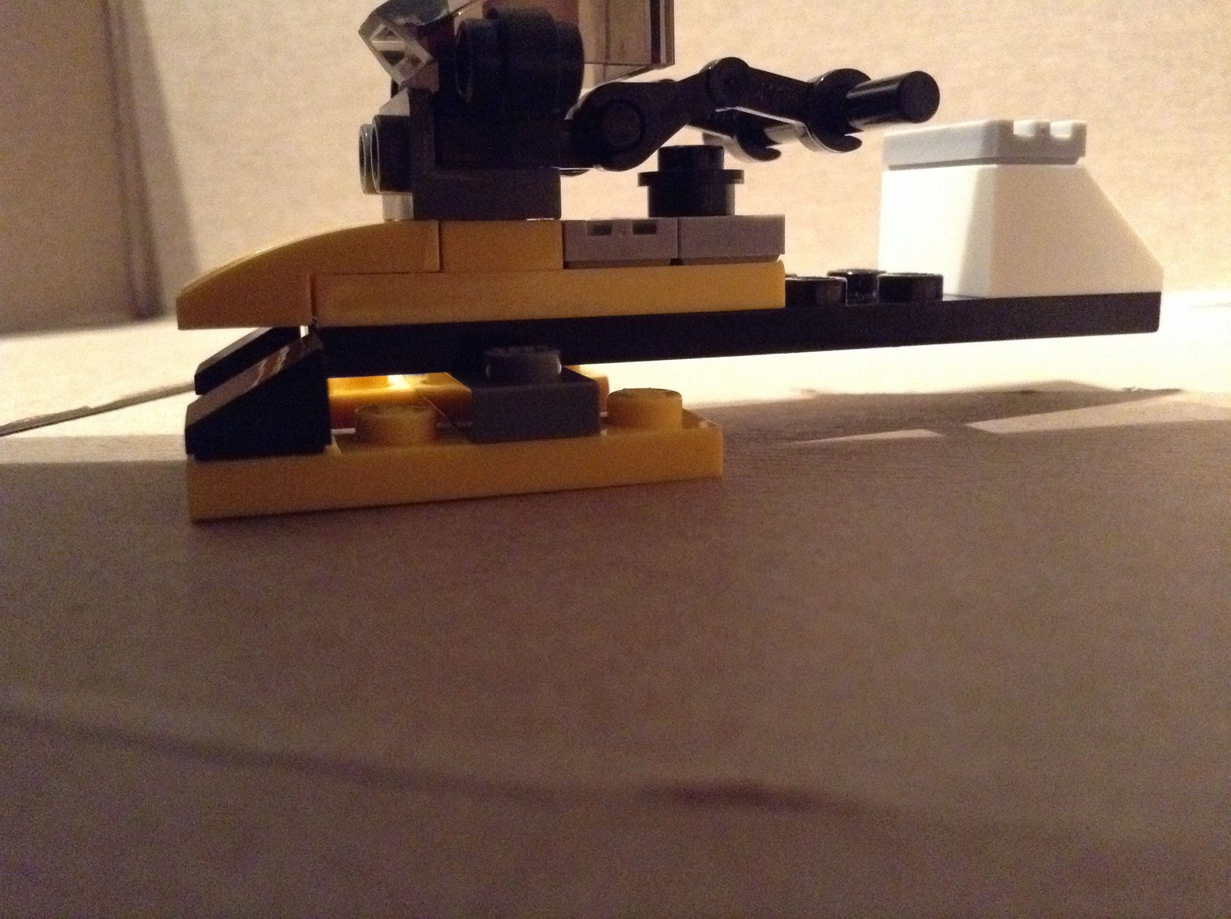 How to Make a Lego Snowmobile : 5 Steps - Instructables