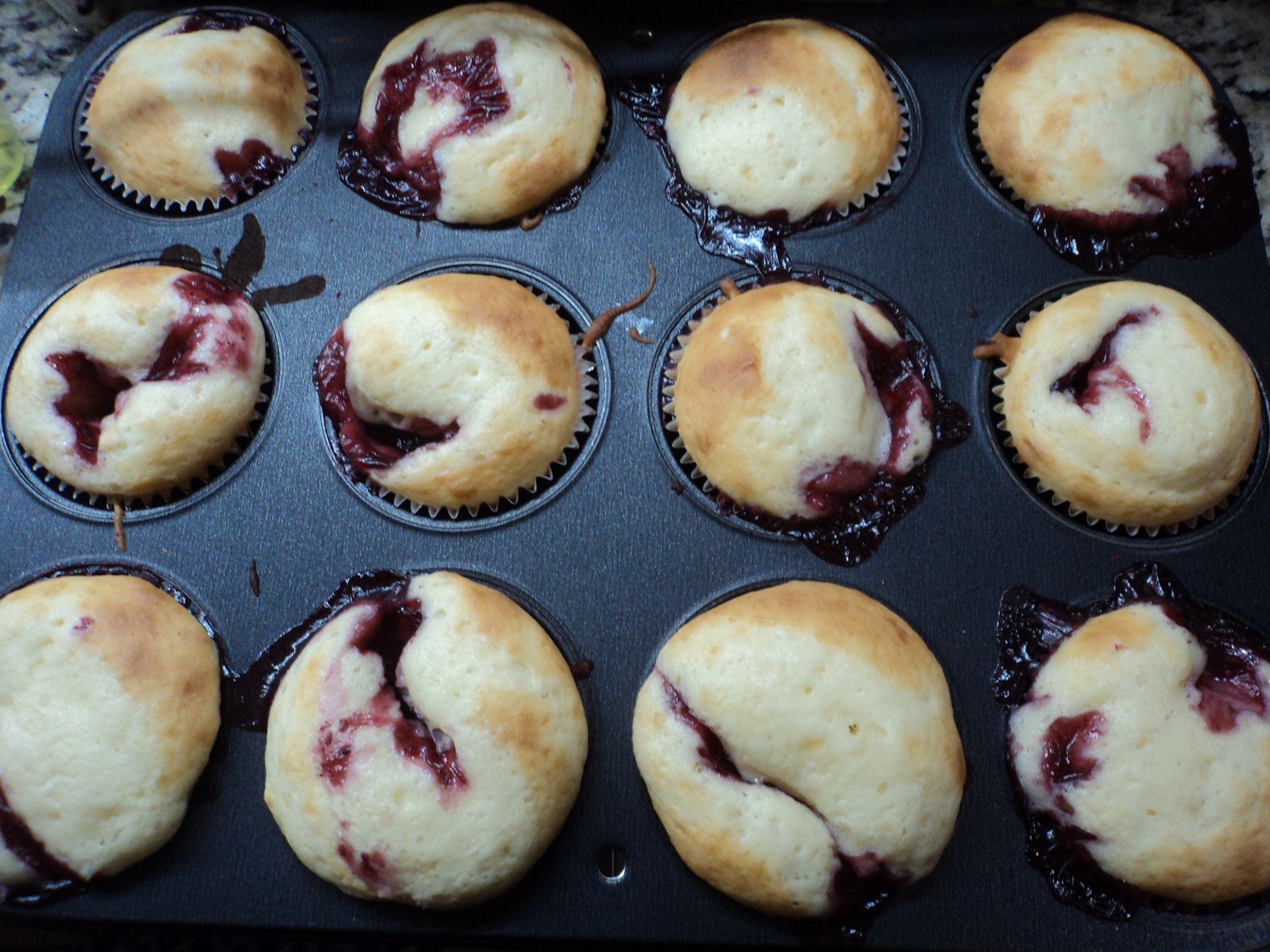 Bleeding Cupcakes : 4 Steps (with Pictures) - Instructables