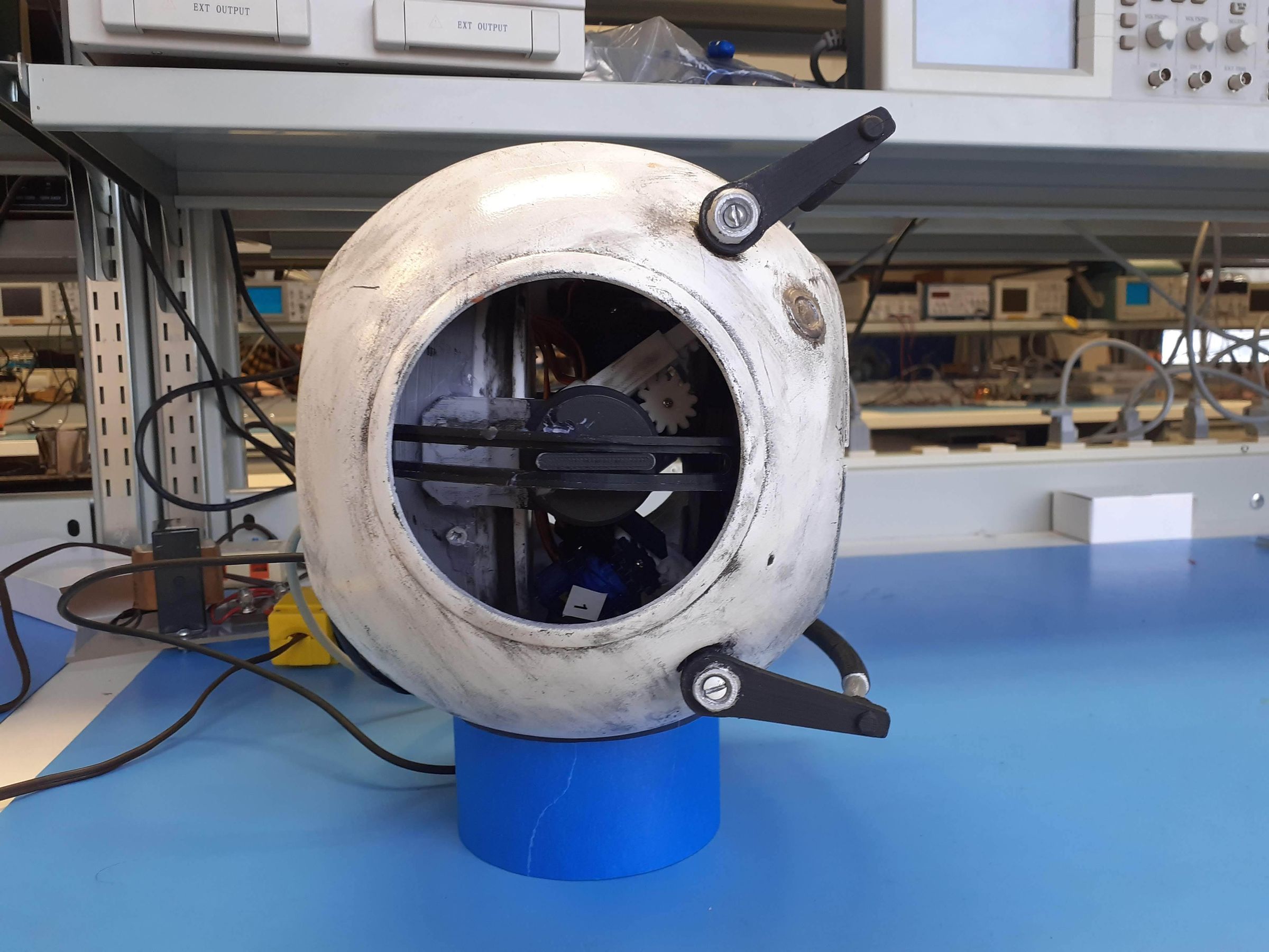 Portal 2 Personality Core : 5 Steps - Instructables