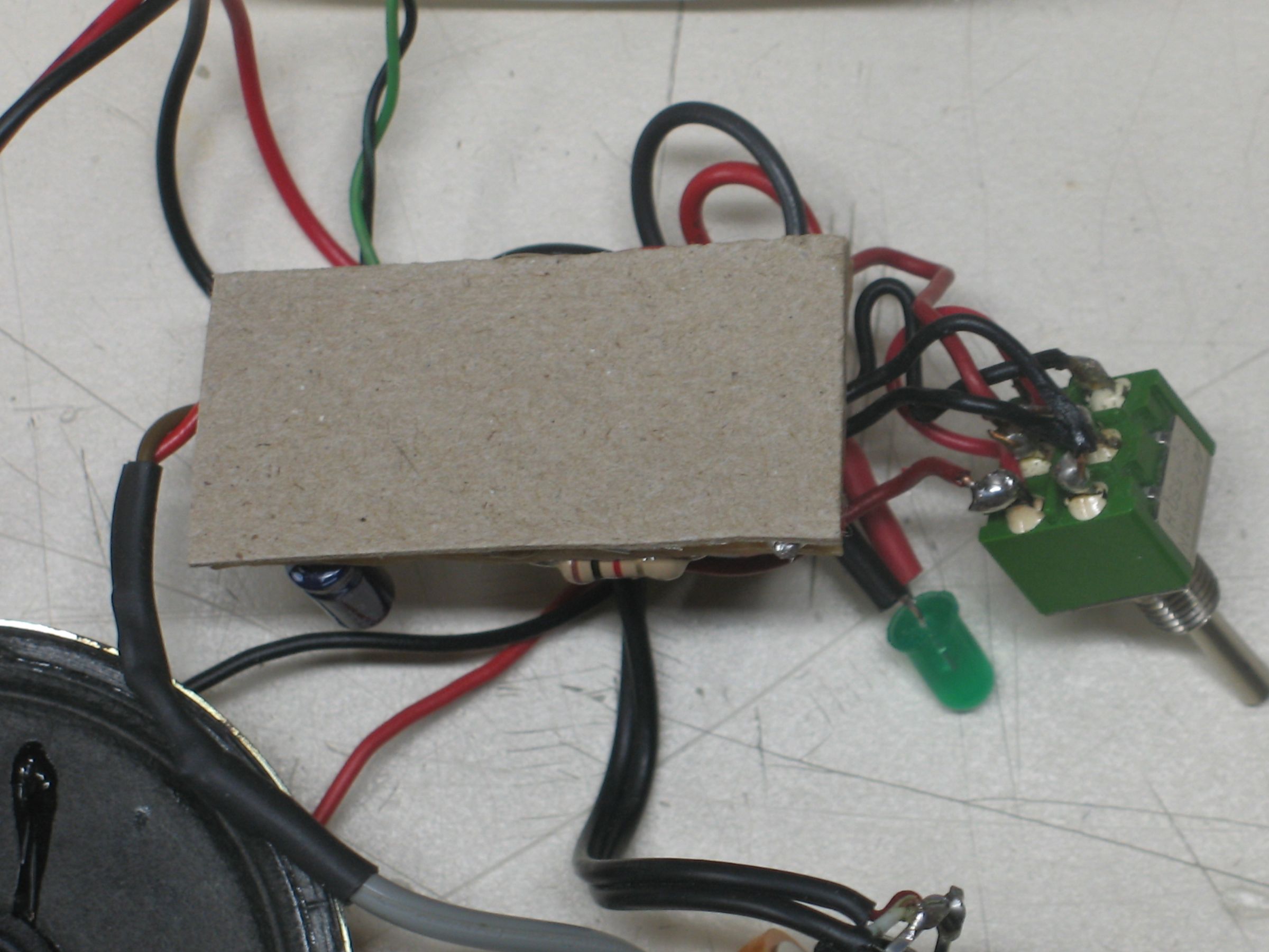 Make a Sweet Portable Guitar Amp : 6 Steps (with Pictures) - Instructables