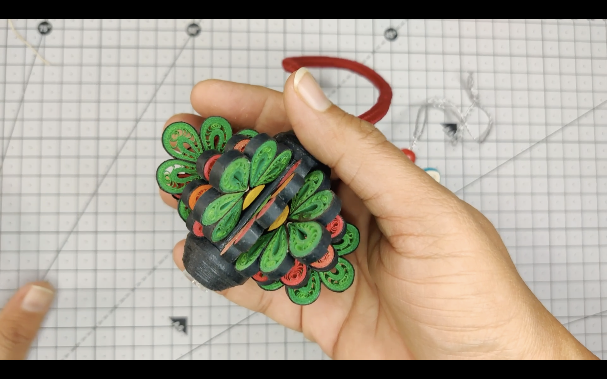 Paper Quilled Ornamental Dangler DIY : 13 Steps (with Pictures ...