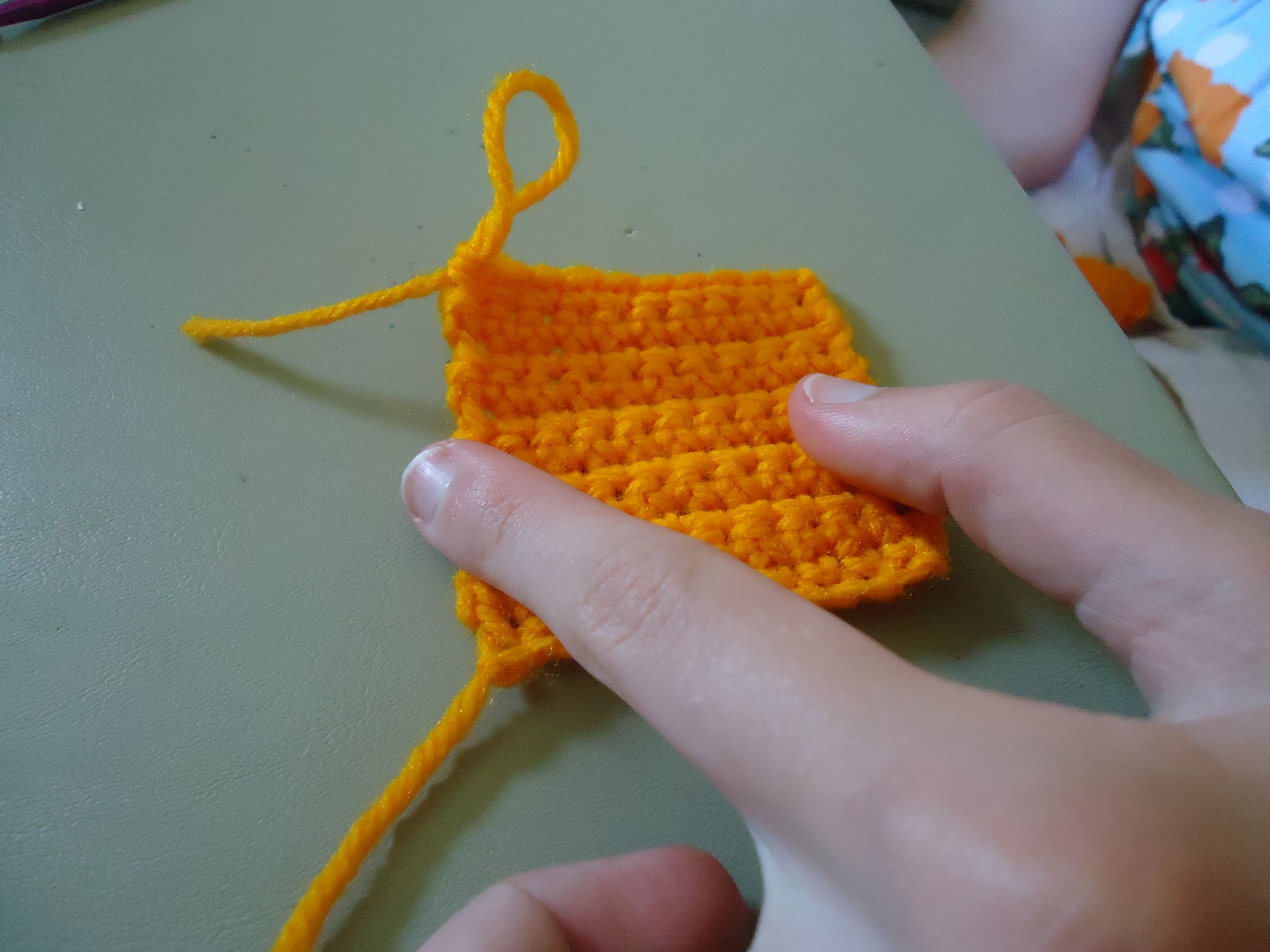 First Beginner Crochet Project: Single Crochet Square : 18 Steps (with ...