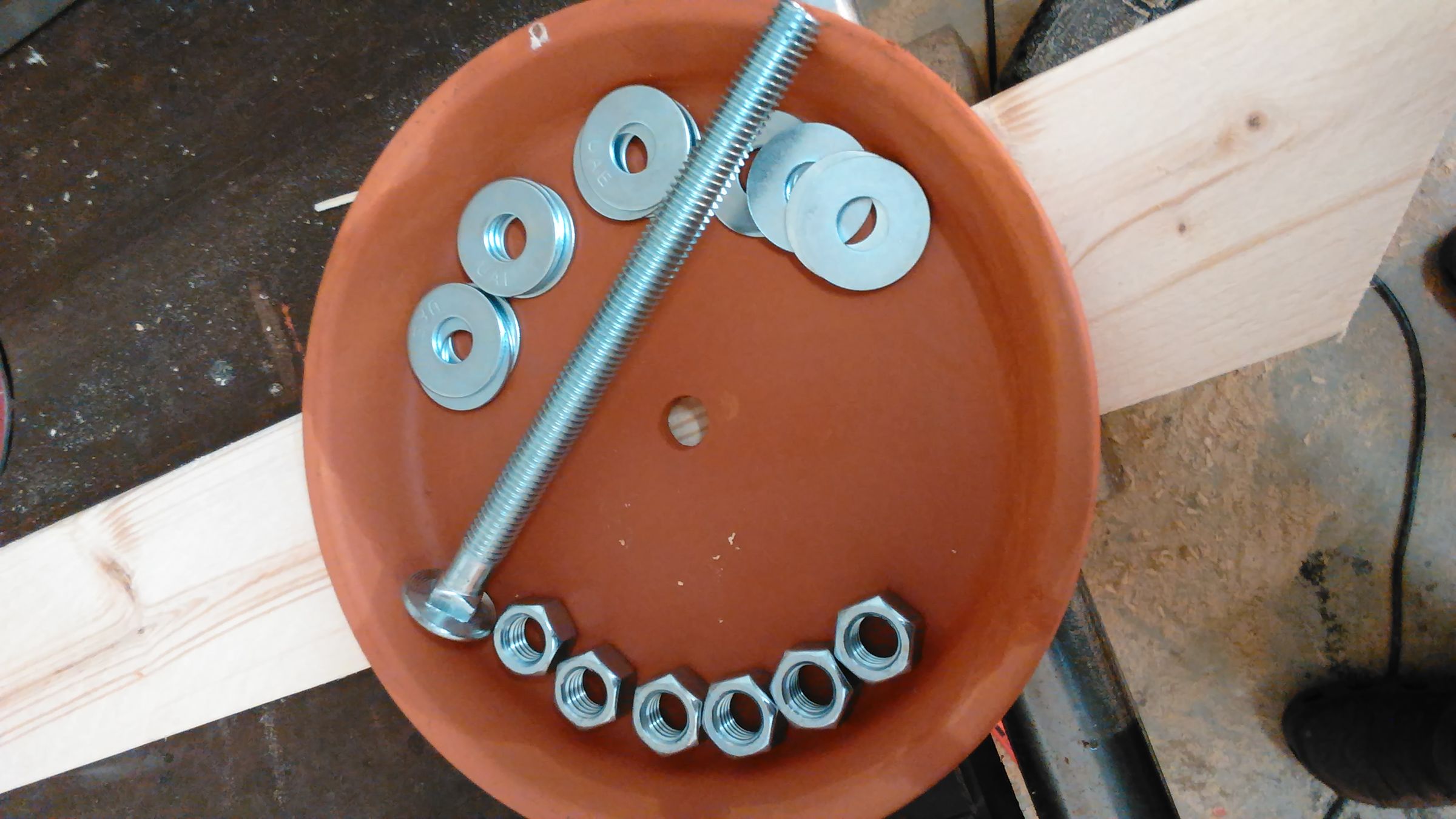 Clay Pot Heater Using Tea Lights : 11 Steps (with Pictures) - Instructables