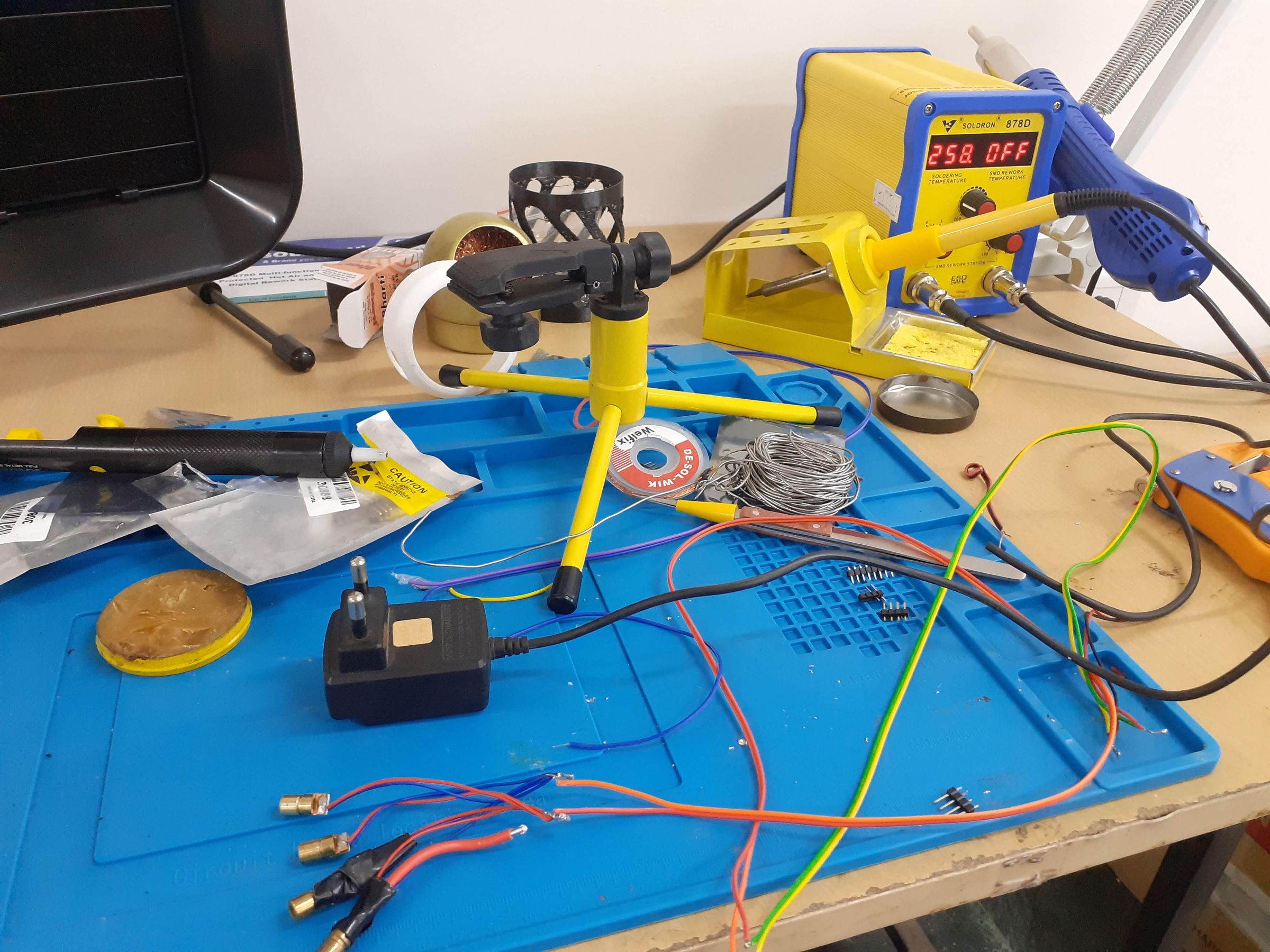 $15 DIY Adjustable Line Laser Alignment Tool . : 7 Steps (with Pictures ...