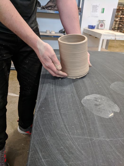 Throwing a Clay Cylinder on the Potters Wheel : 22 Steps (with Pictures ...