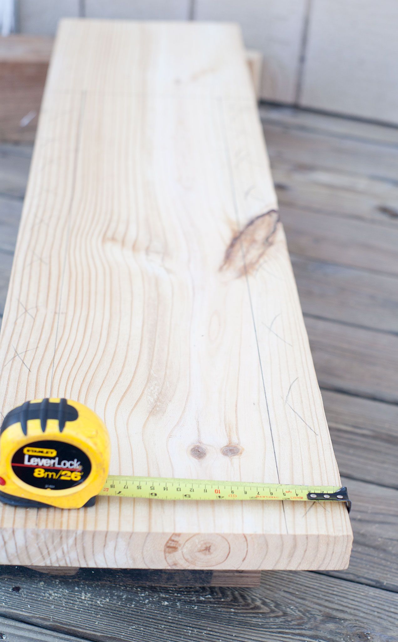 One Board Minimalist Chair : 8 Steps (with Pictures) - Instructables