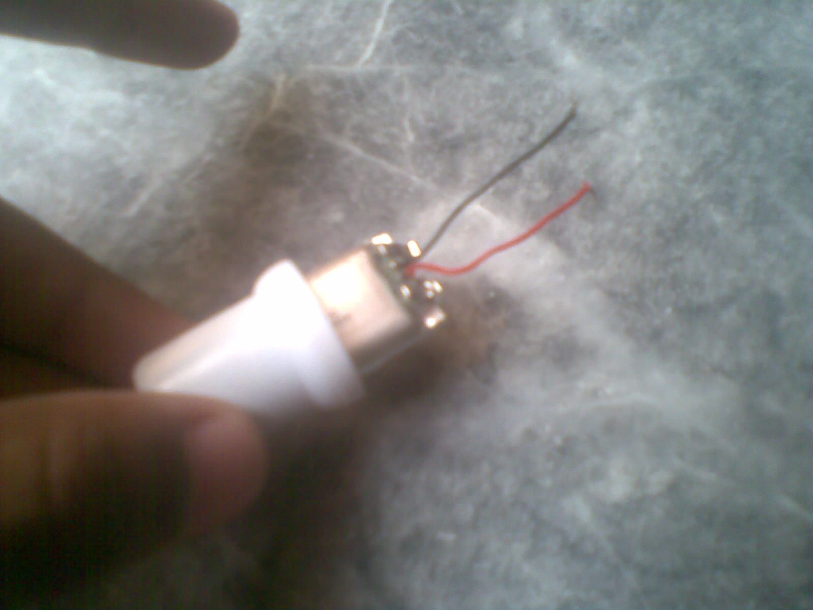 How to Make Smallest LED Torch : 4 Steps - Instructables