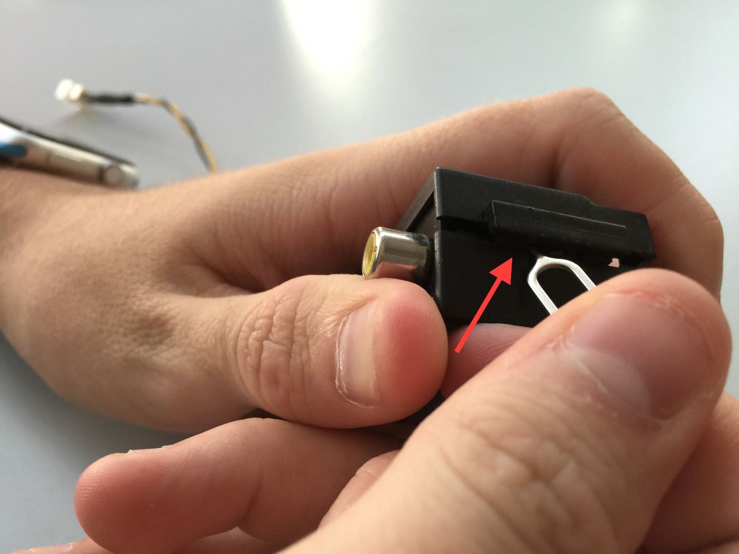 How to Make Your SCART Plug Your Tv on Av Mode Automatically ...