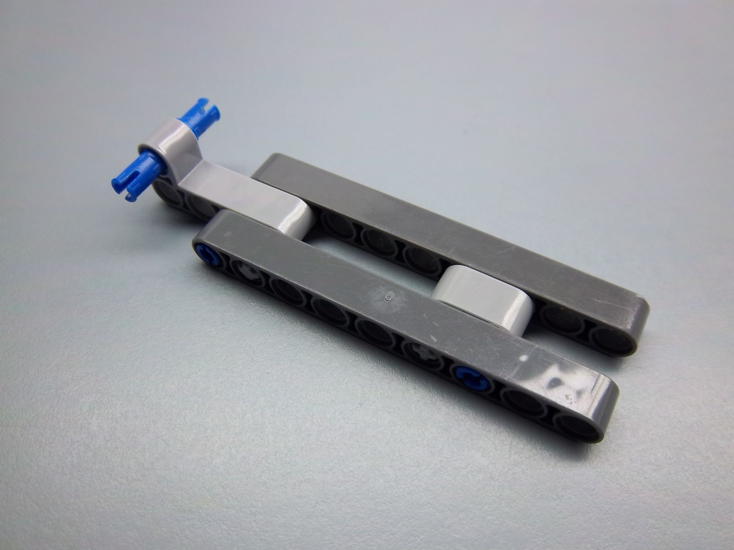 Mini Folding Tablet Stand (LEGO) - Instructables