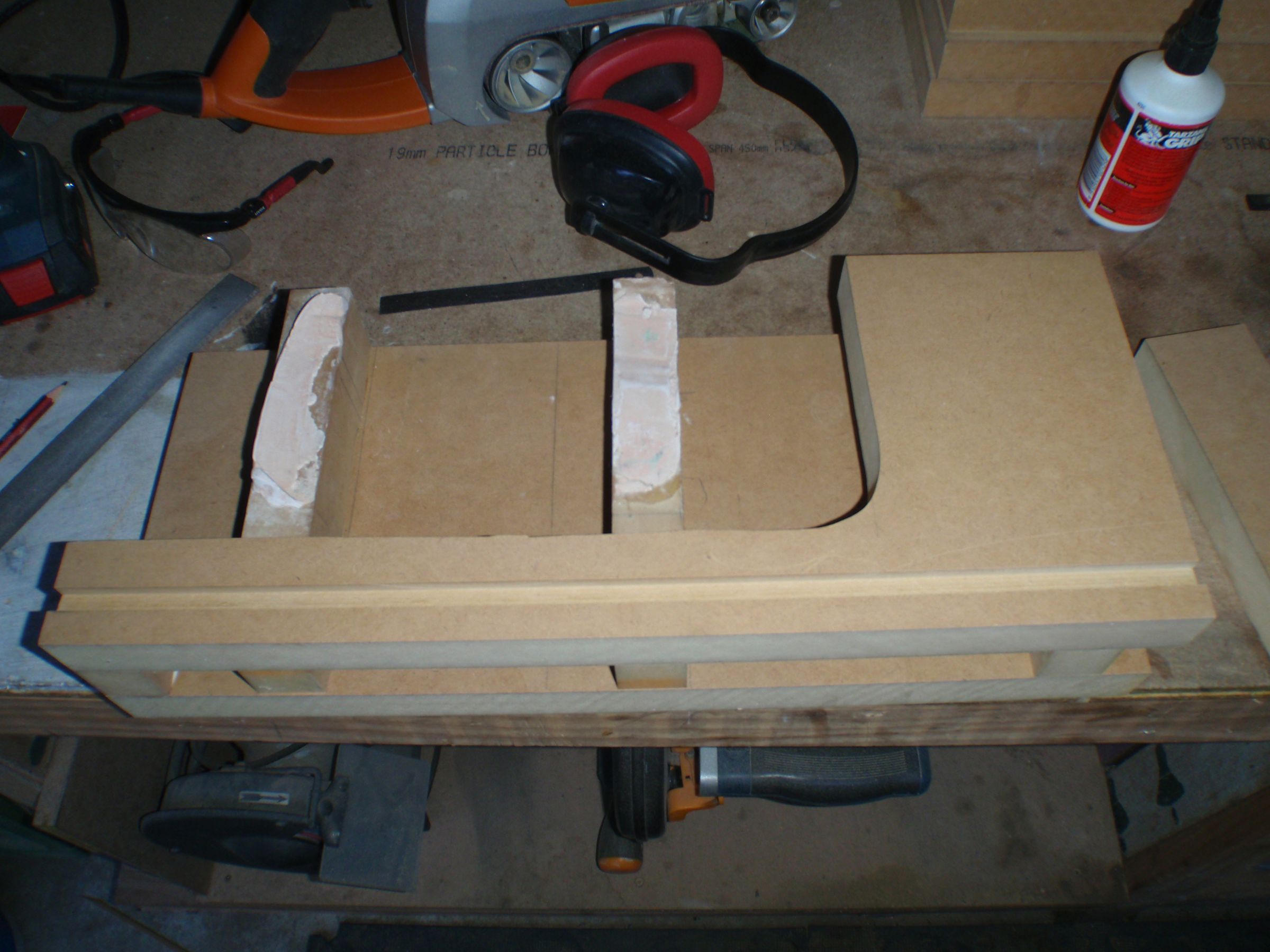 Belt Sander Stand : 8 Steps (with Pictures) - Instructables