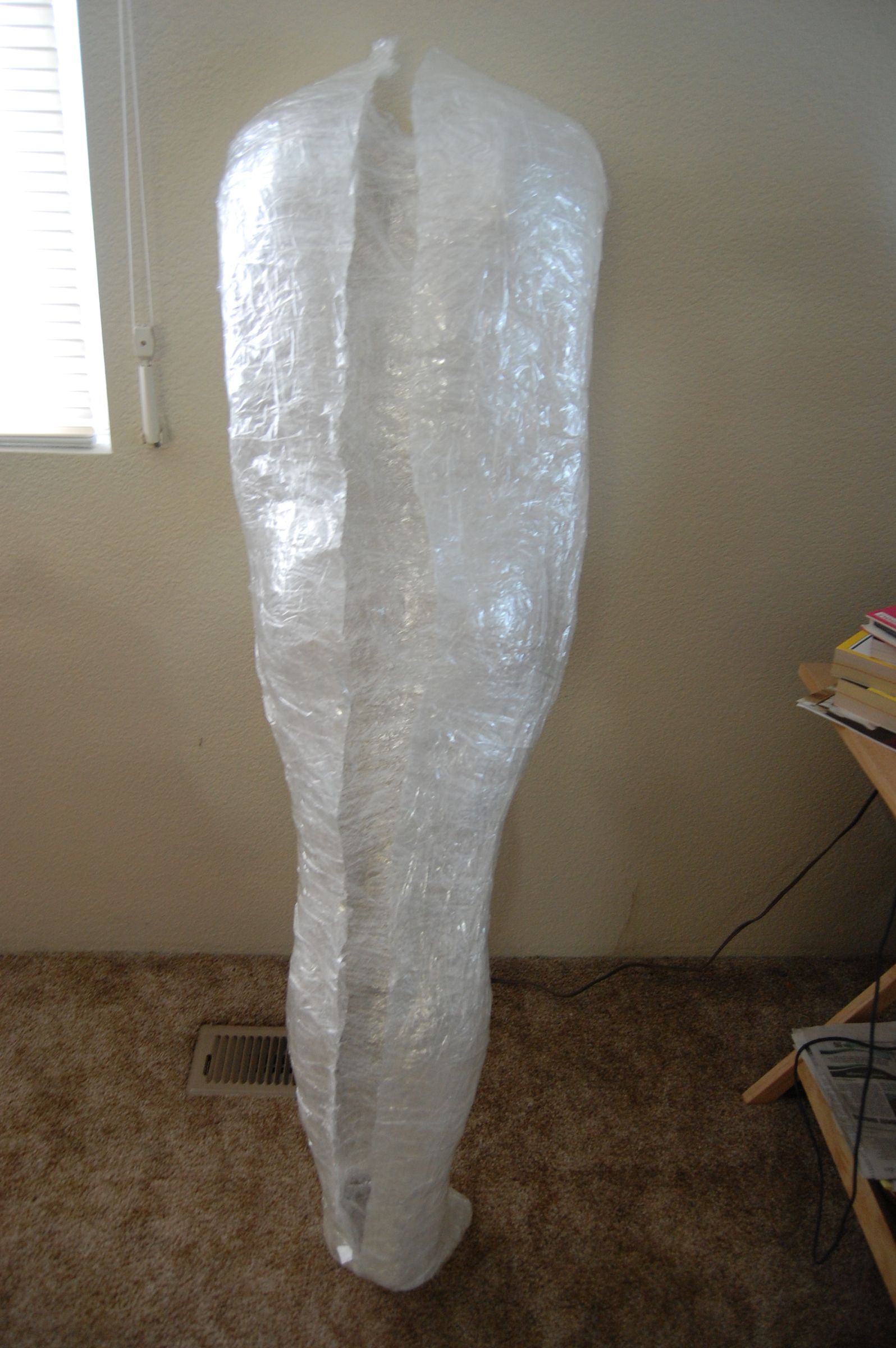 Life-sized Spider Cocconed Body : 9 Steps (with Pictures) - Instructables
