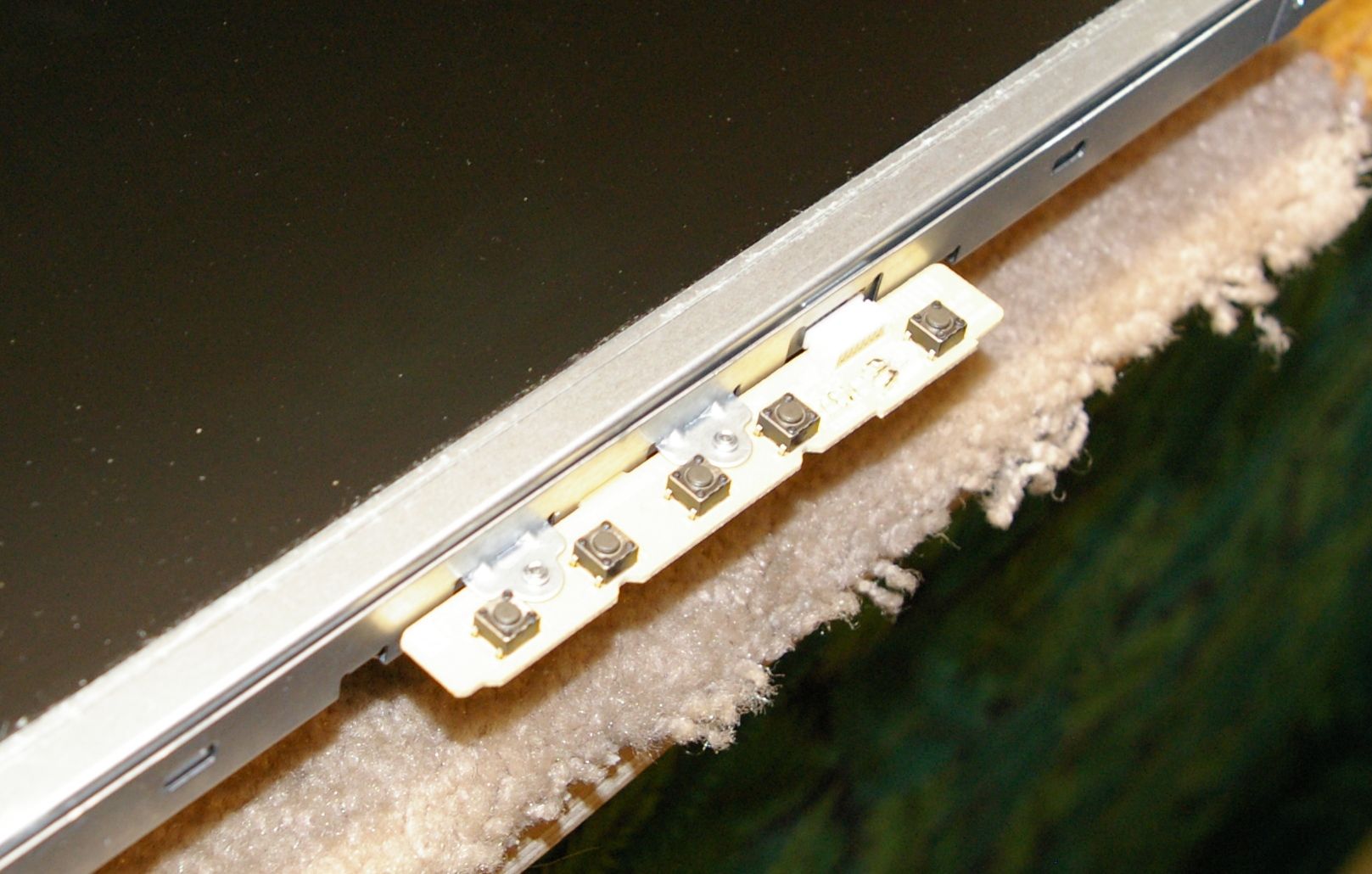 Wireless Raspberry Pi Digital Picture Frame in a Shadow Box : 10 Steps ...