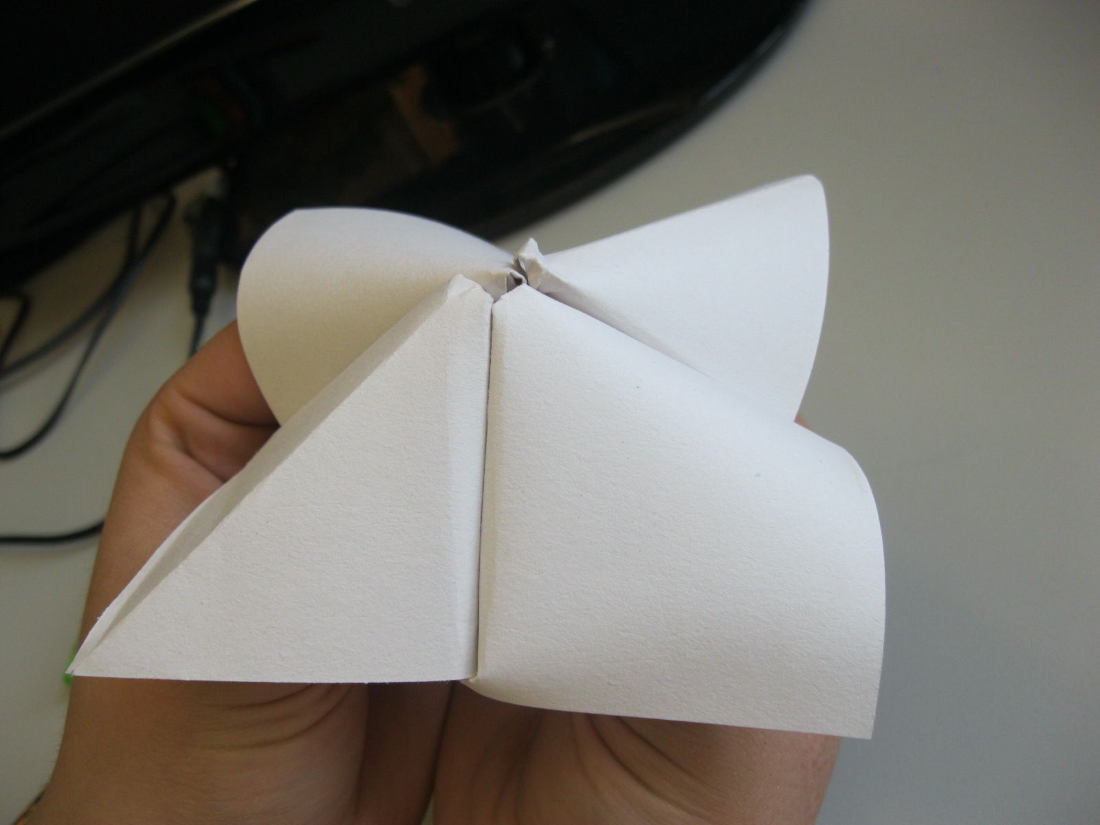 How to Make a Cootie Catcher : 9 Steps (with Pictures) - Instructables