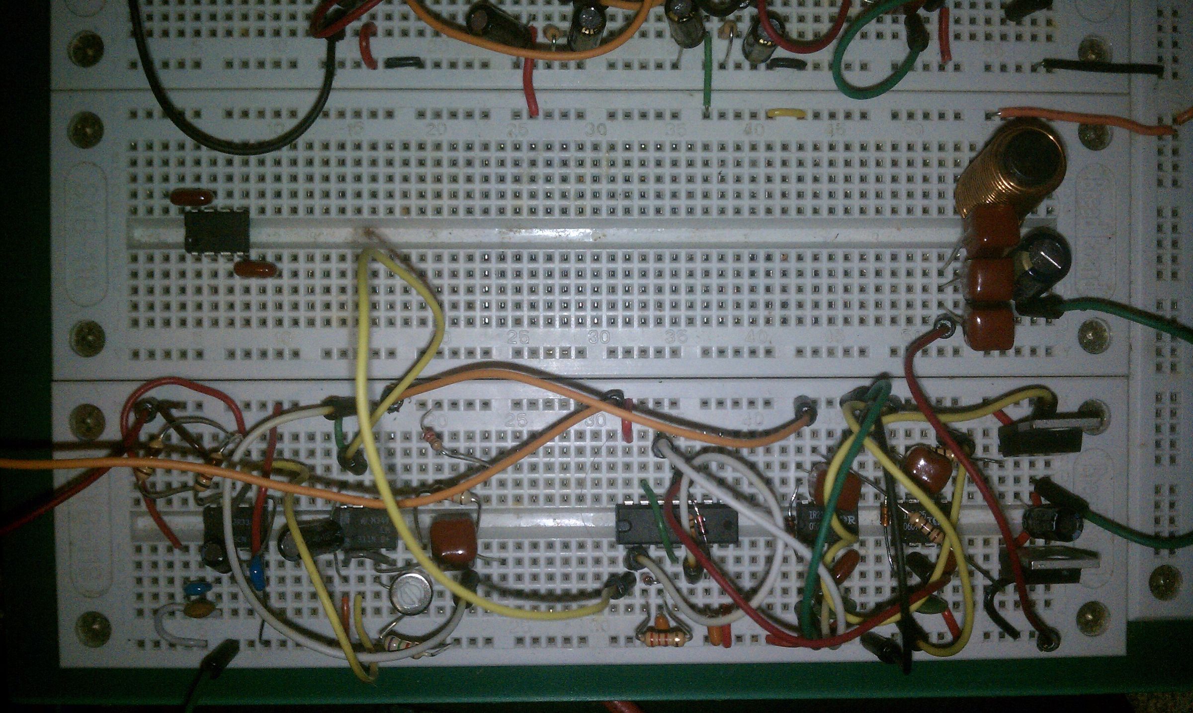 Simple Class D Amplifier From Common ICs : 4 Steps - Instructables