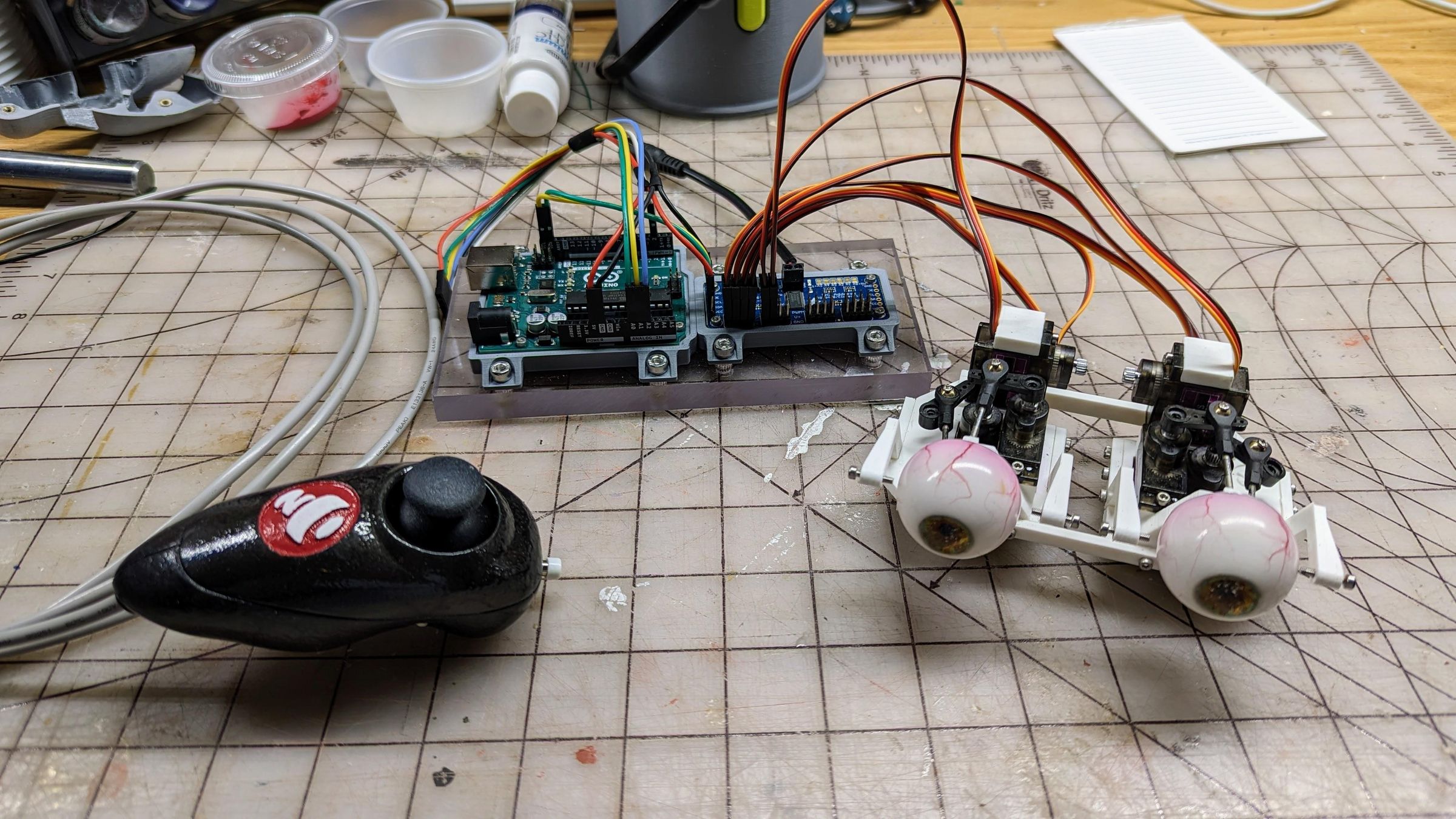 DIY Compact 3D Printed Animatronic Eye Mechanism : 4 Steps (with ...