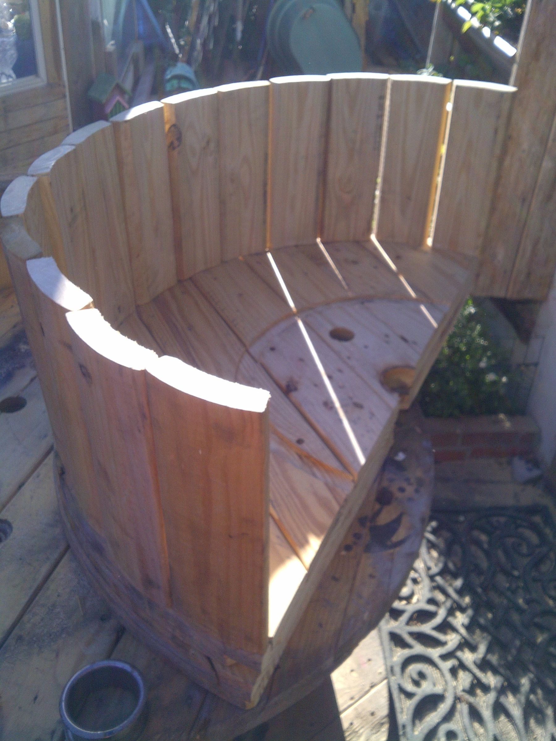 Cable Spool Bench, With Storage : 5 Steps (with Pictures) - Instructables