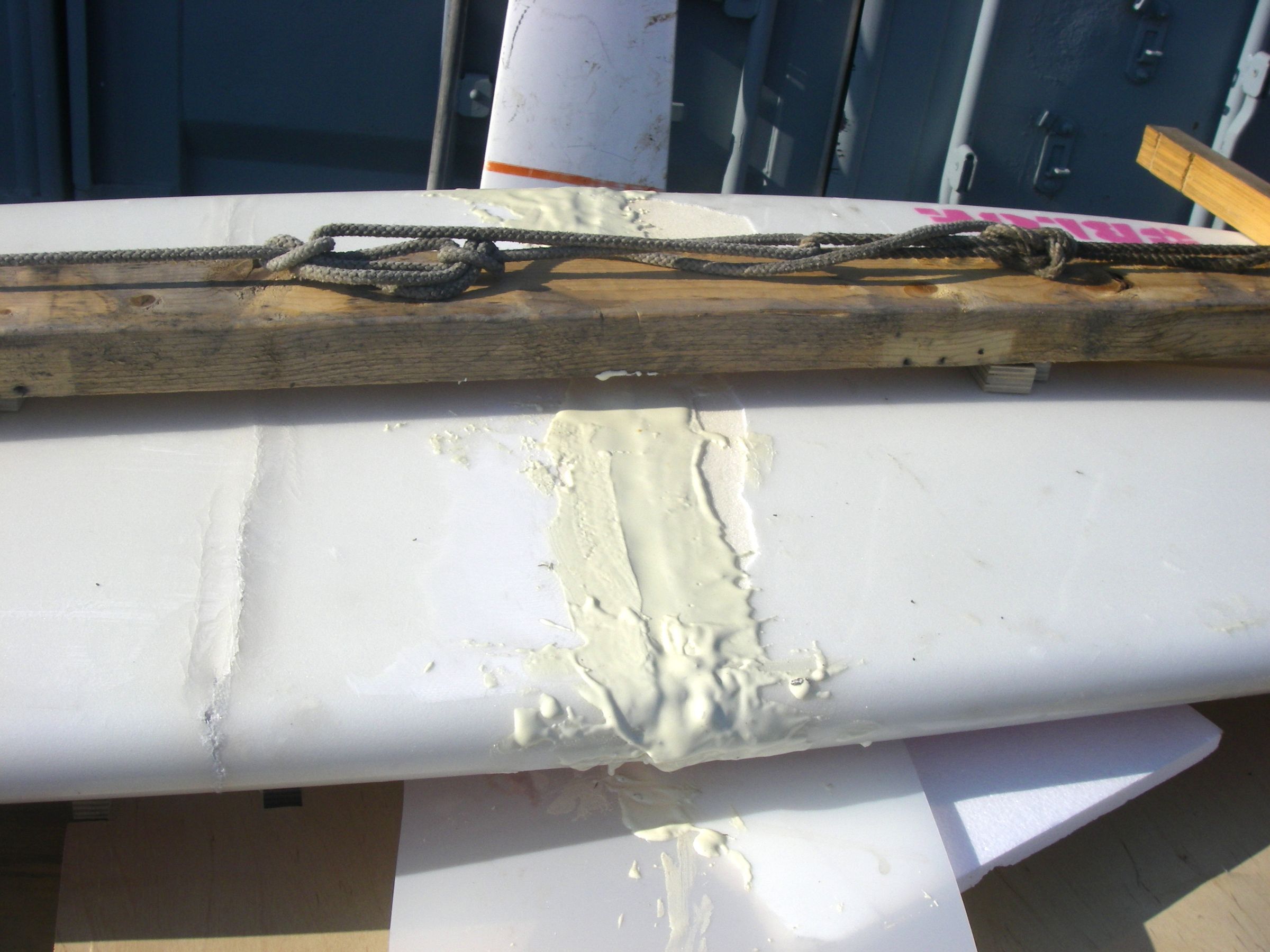 Fix a Very Broken Surf Board : 19 Steps (with Pictures) - Instructables