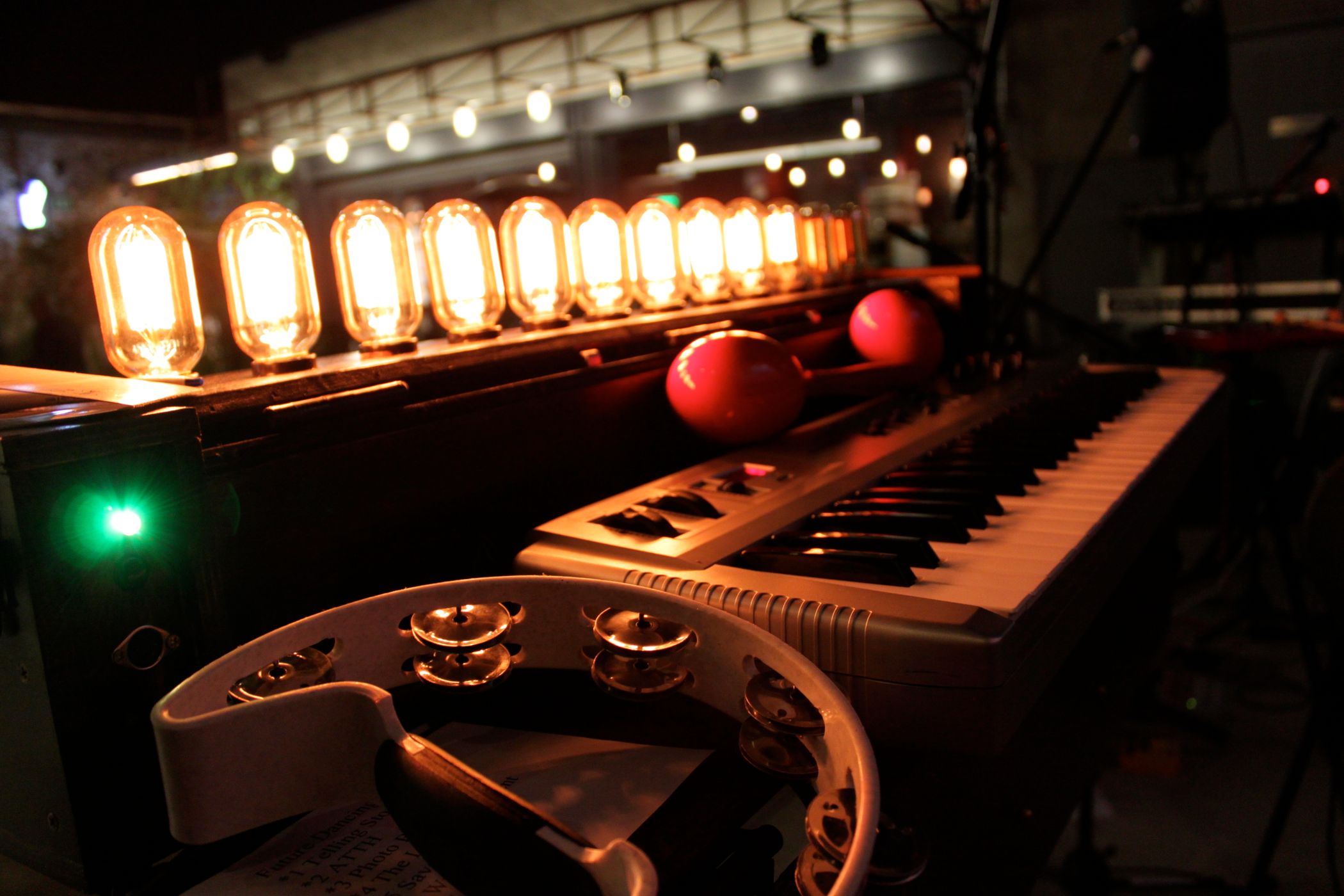 Antique Light Bulb Organ - MIDI/OSC Controlled : 14 Steps (with ...