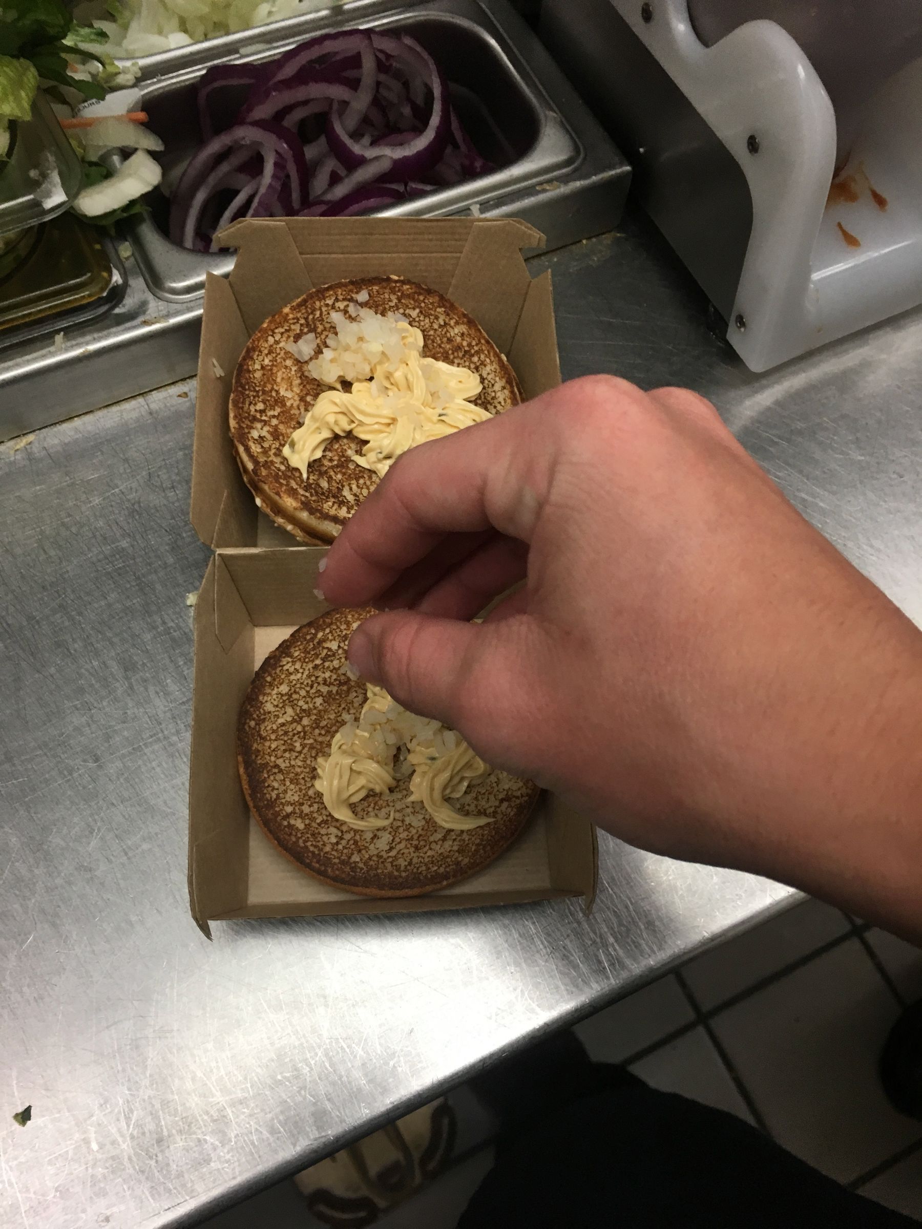 How to Make a BigMac (From Mcdonalds) : 5 Steps (with Pictures ...