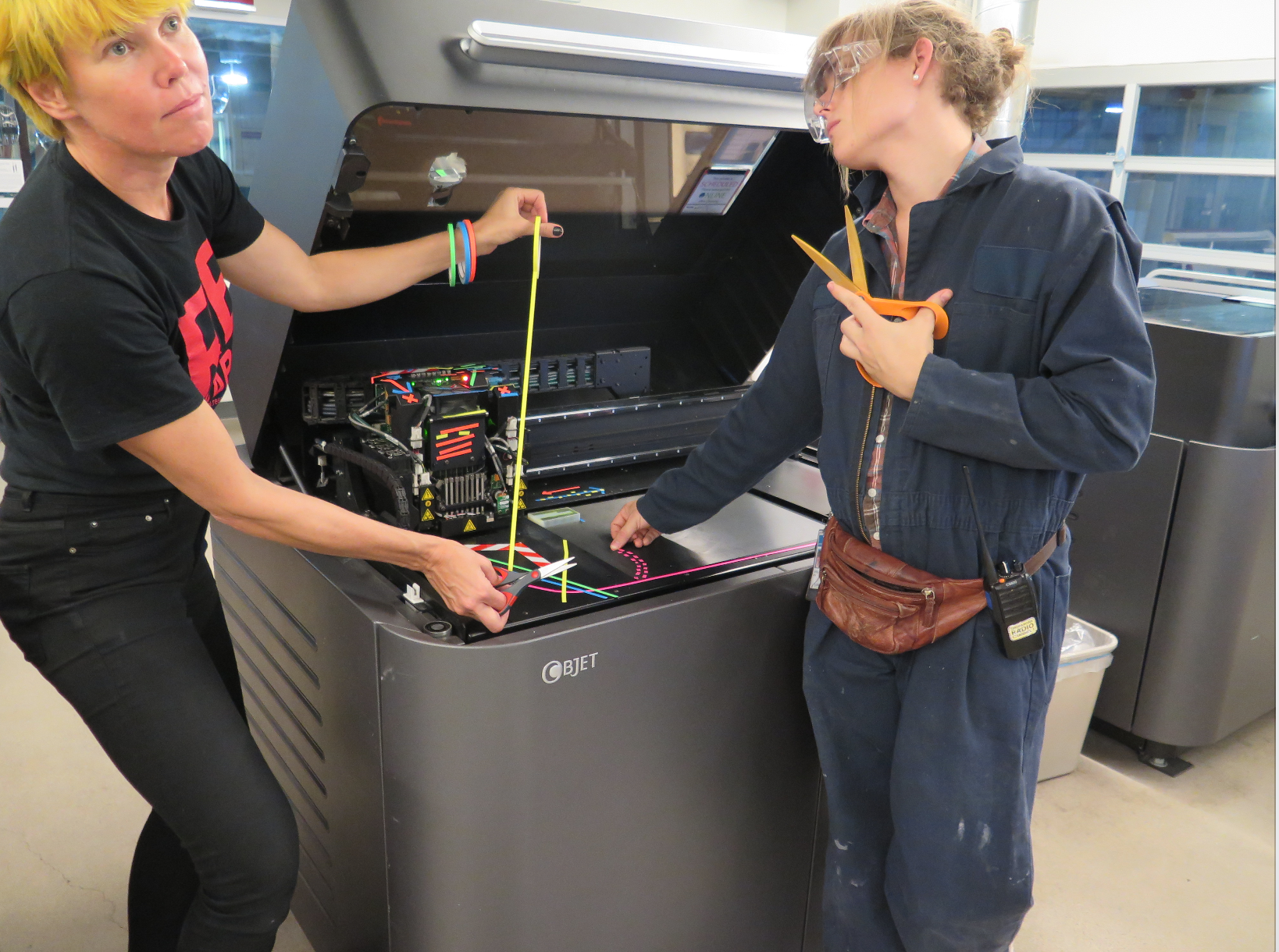 HOW TO DECORATE THE OBJET CONNEX 3D PRINTER (and Yourself at the Same ...