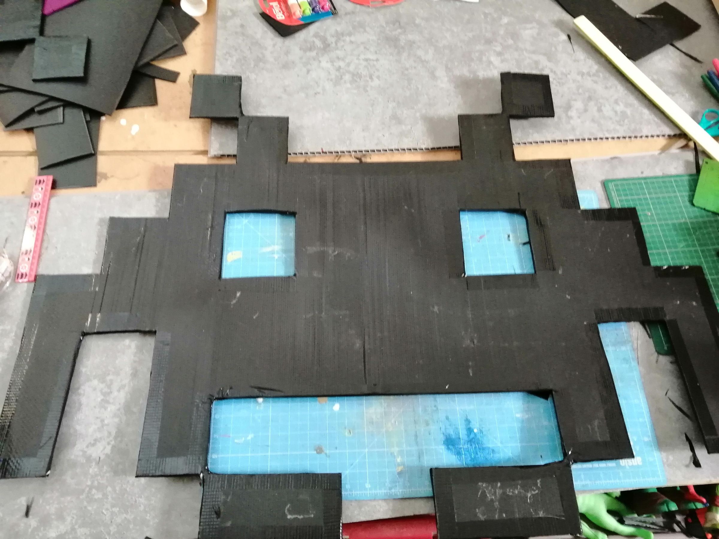 Floppy Disc Space Invader Wall Deco : 5 Steps (with Pictures ...