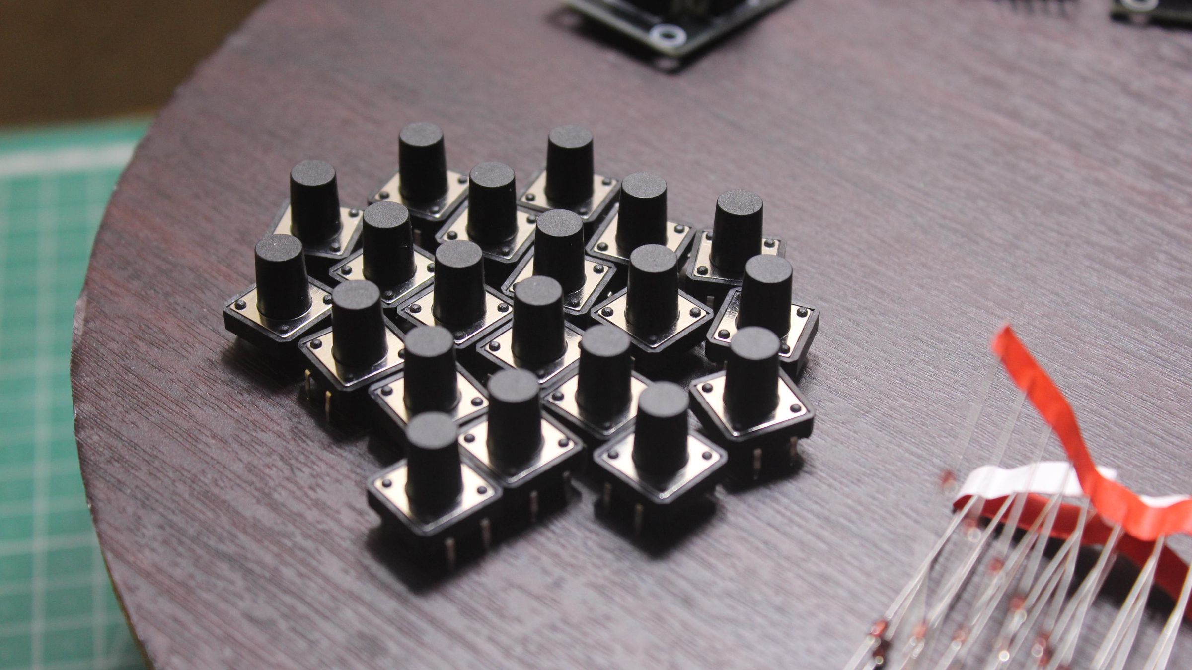Infinity Macro Pad Using Pi Pico : 16 Steps (with Pictures) - Instructables