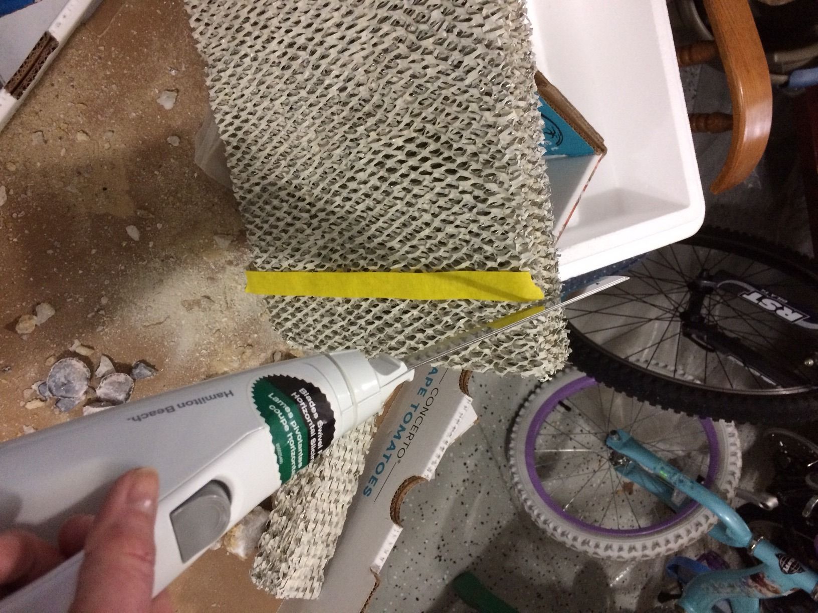 How to Trim Expensive Metal Humidifier Blankets : 3 Steps - Instructables