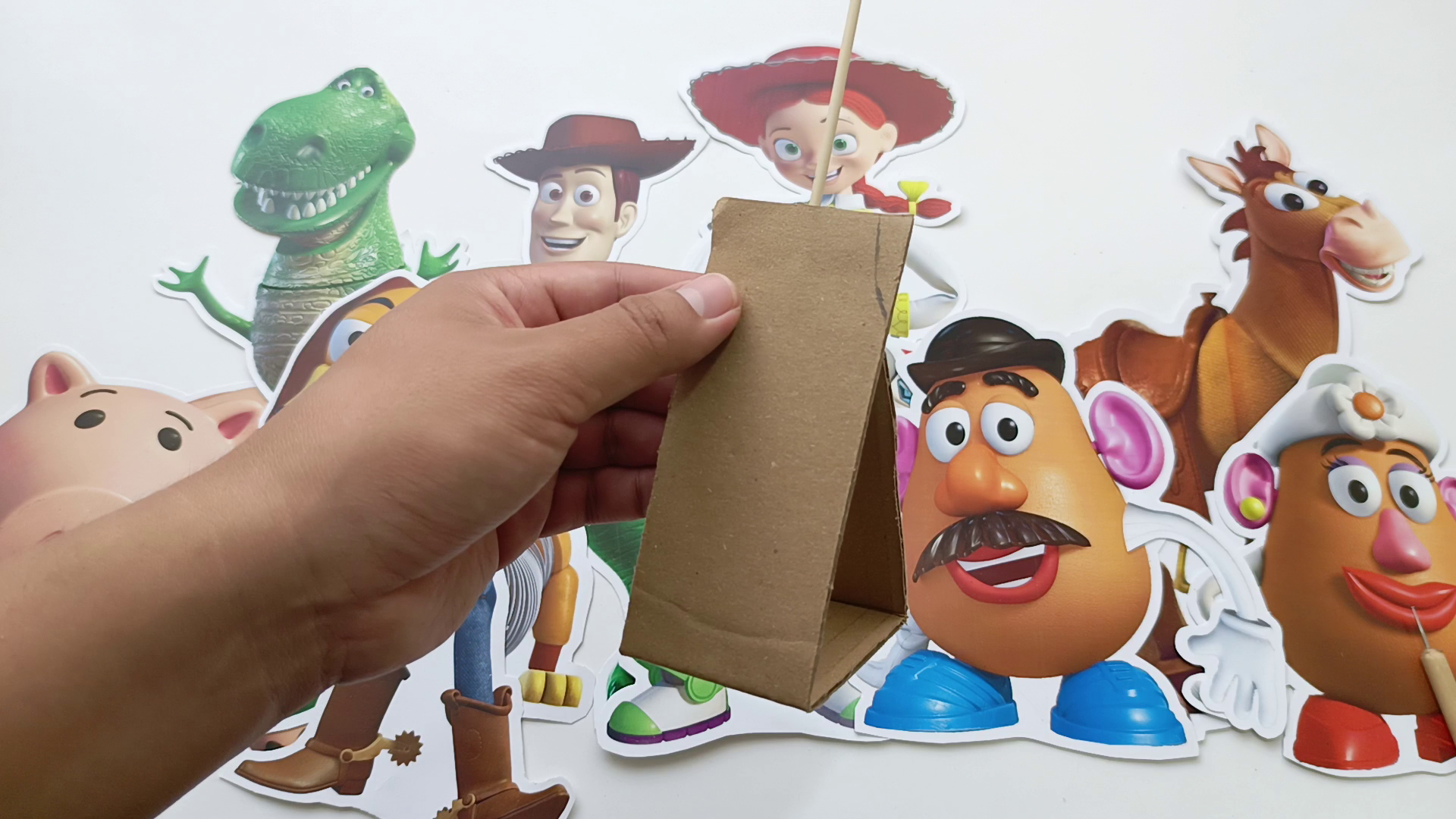 Toy Story Birthday Decoration : 28 Steps (with Pictures) - Instructables