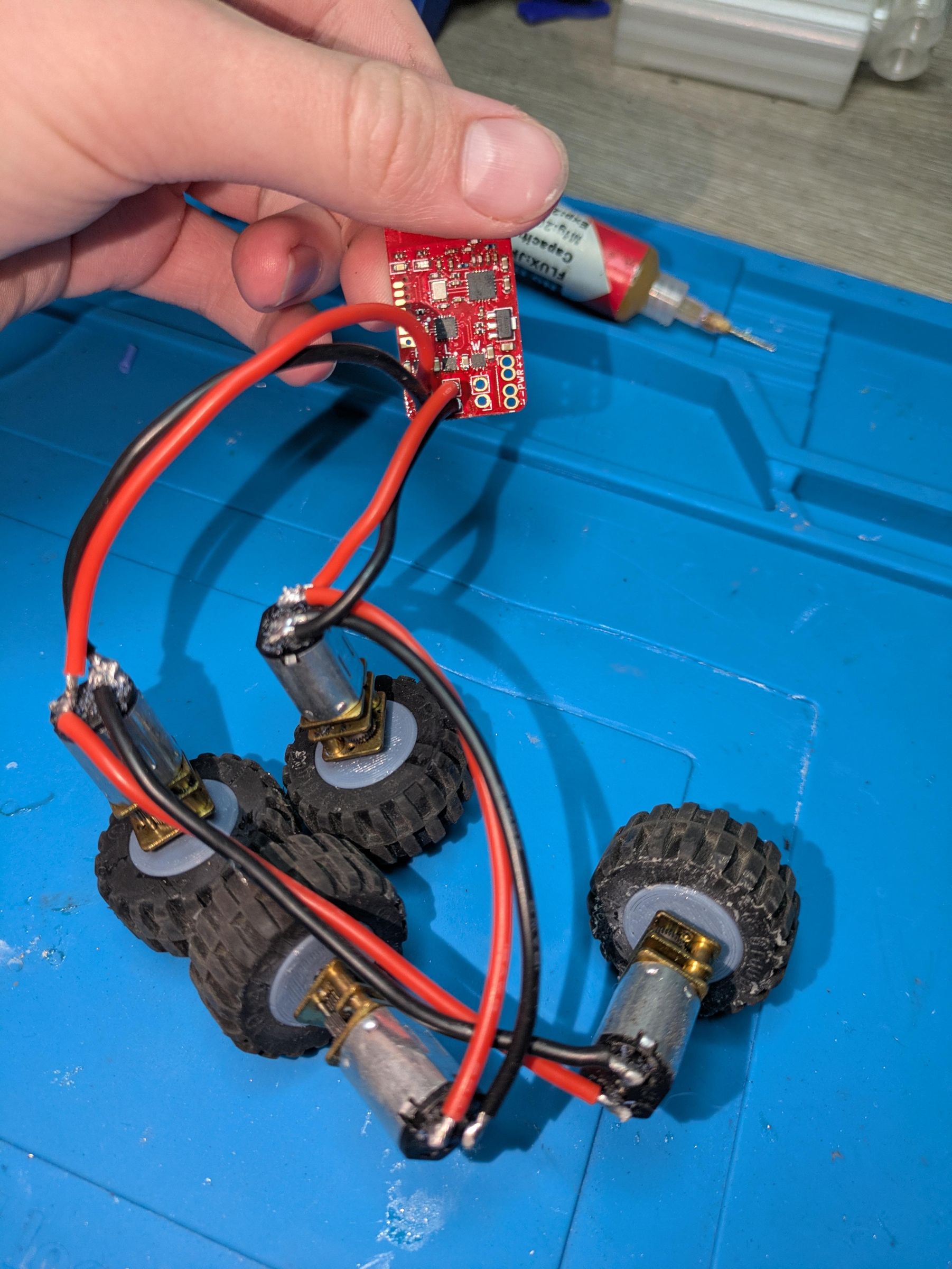 Force Knight Battlebot : 18 Steps (with Pictures) - Instructables