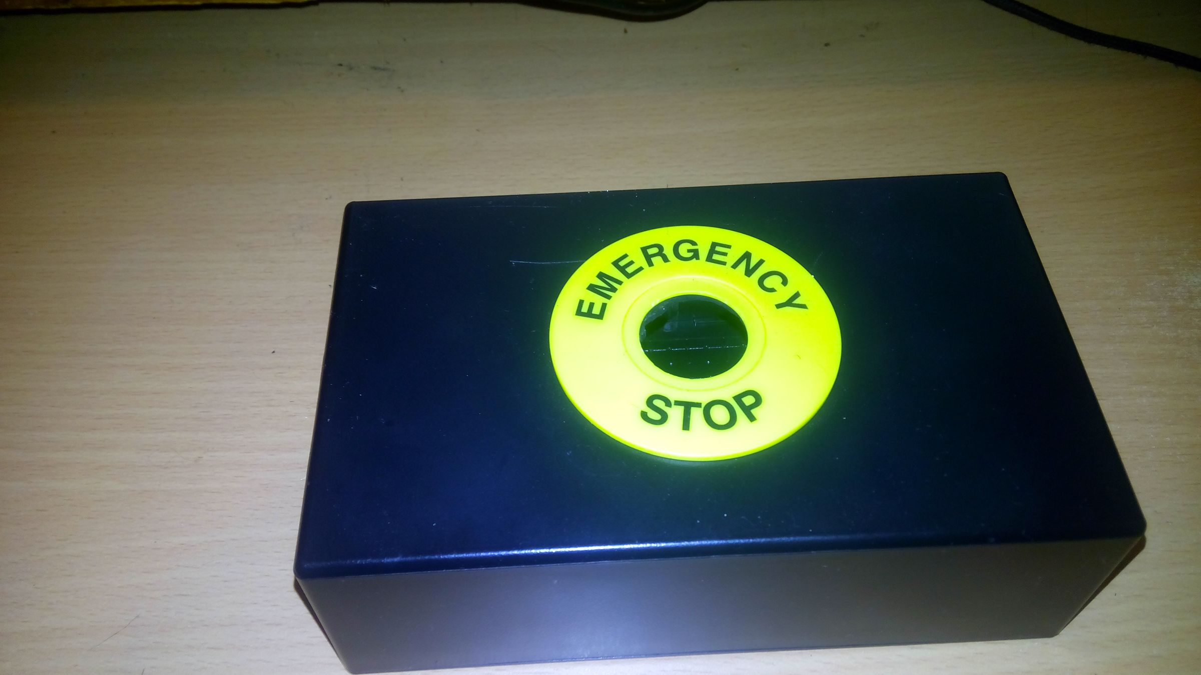 Emergency Stop Button : 10 Steps (with Pictures) - Instructables