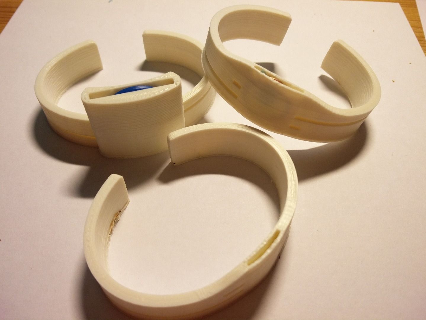 3D Printed NFC Bracelet Prototype (TfCD Project by Jeremy Evers and Bas ...