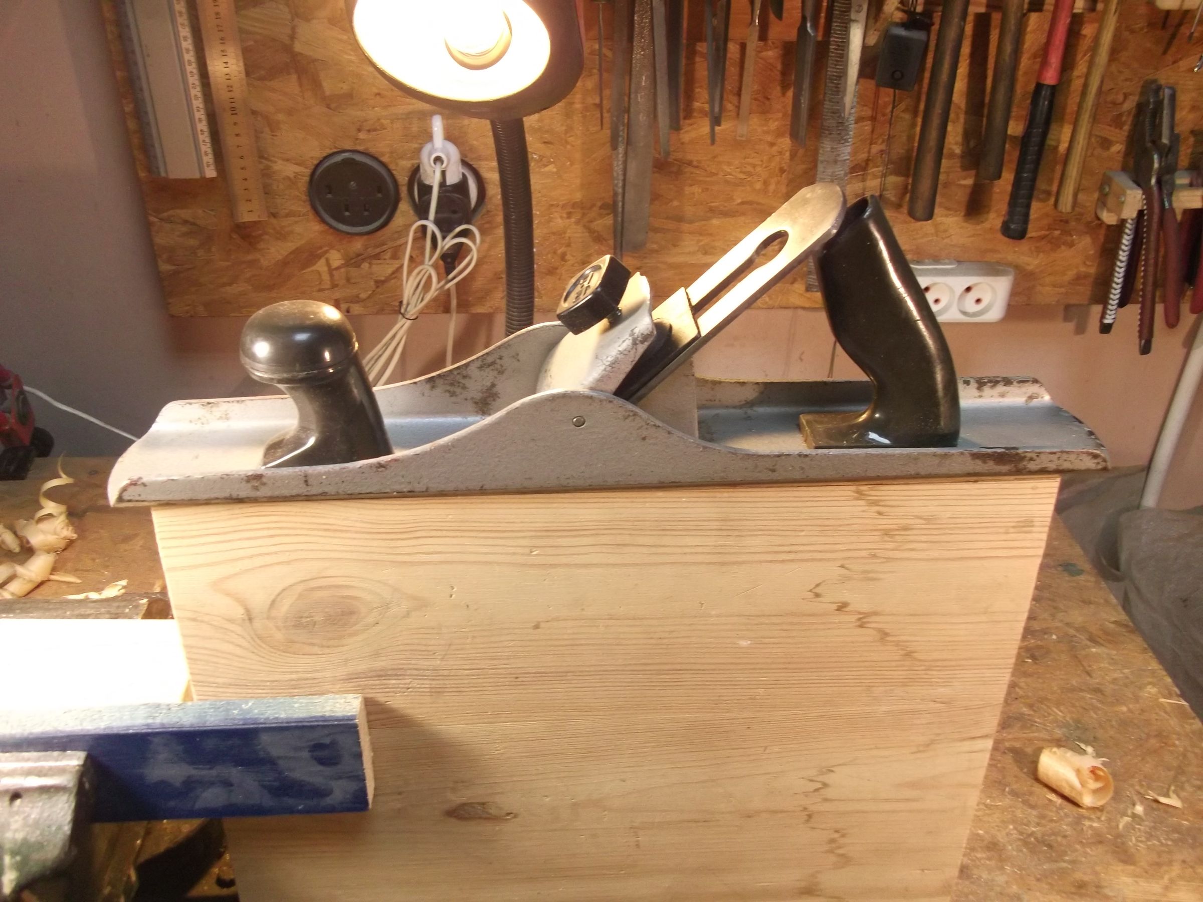 Sewing Jig for Traditional Kazan Mosaic Leather : 53 Steps (with ...