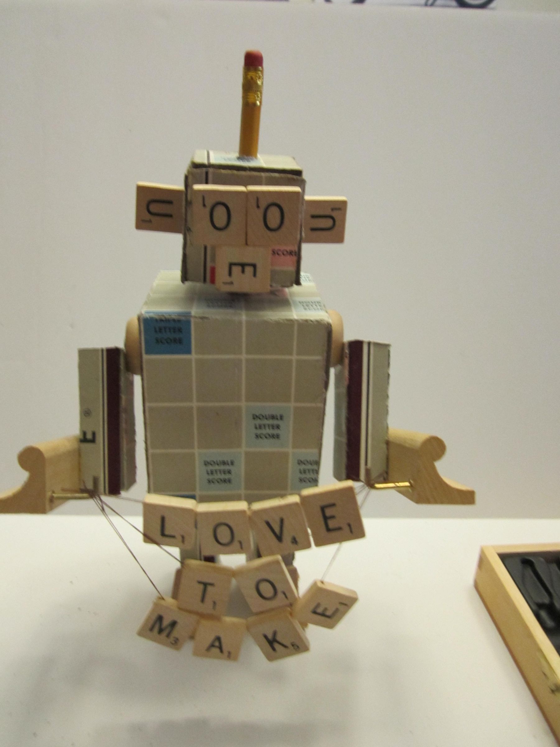 Meet 'OOE' the Scrabble Robot : 6 Steps (with Pictures) - Instructables