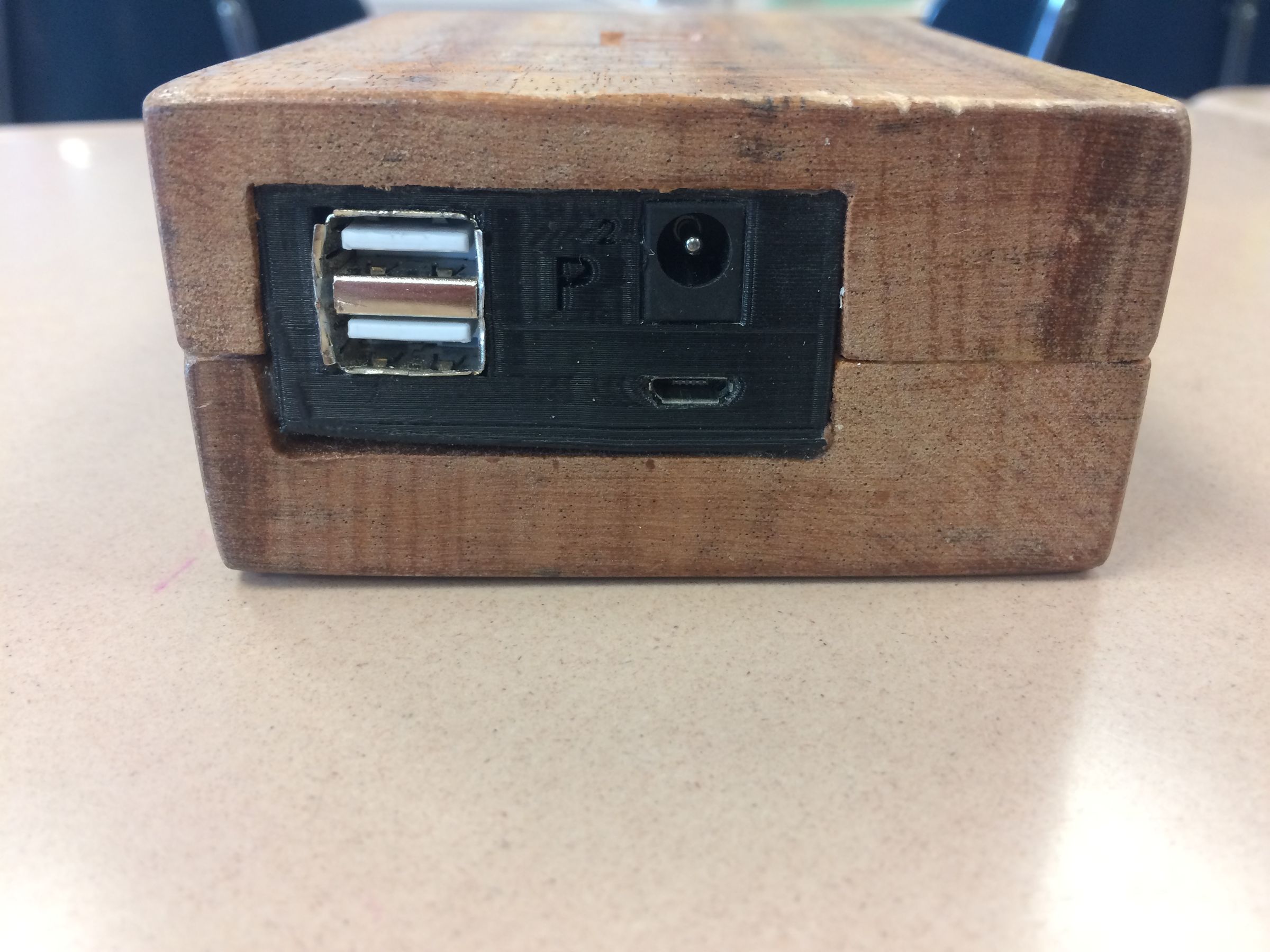 Portable Charger - 2 Ways to Make : 5 Steps (with Pictures) - Instructables