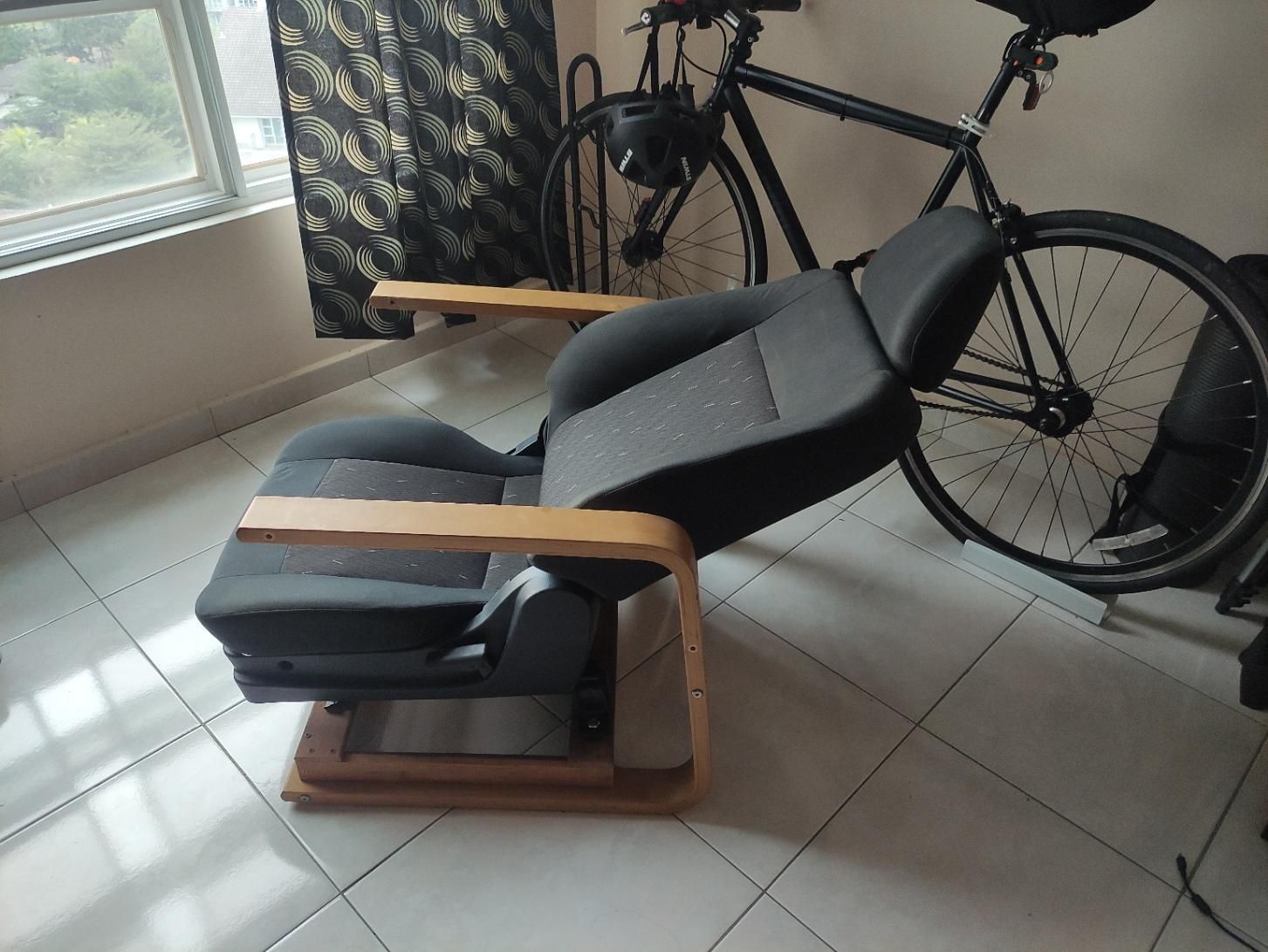 Simple Car Seat Couch : 5 Steps - Instructables