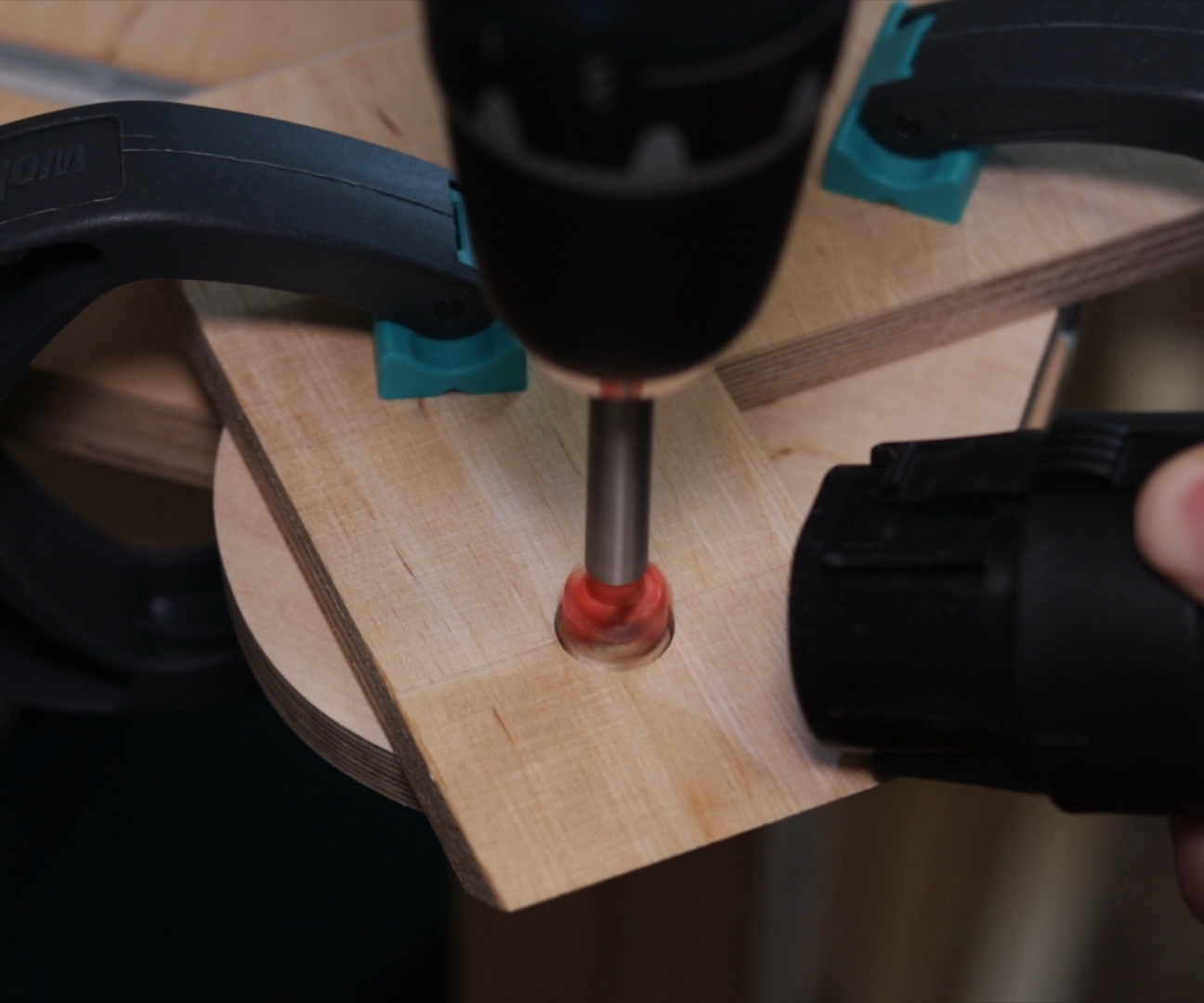 Vintage Look Media PC From an Old Laptop : 30 Steps (with Pictures ...