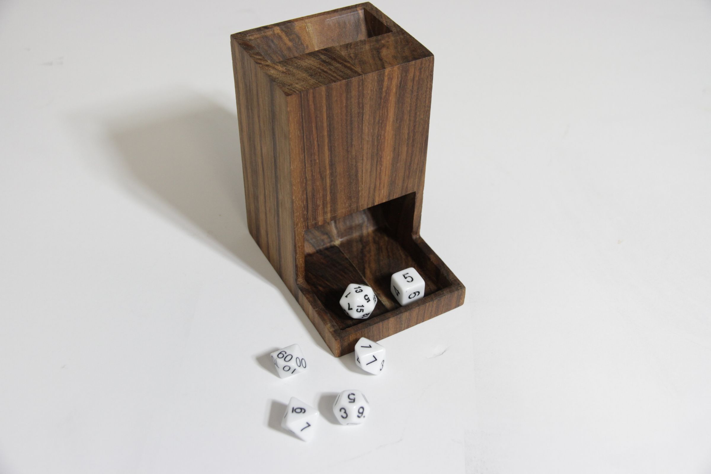 One-Piece Dice Tower for Tabletop Gaming : 3 Steps (with Pictures ...