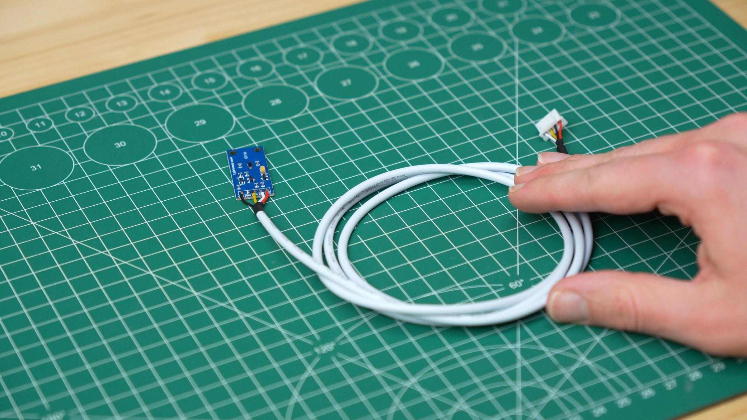 All-in-one RGBW LEDs Controller With Temperature and PIR Sensors! : 10 Steps (with Pictures ...