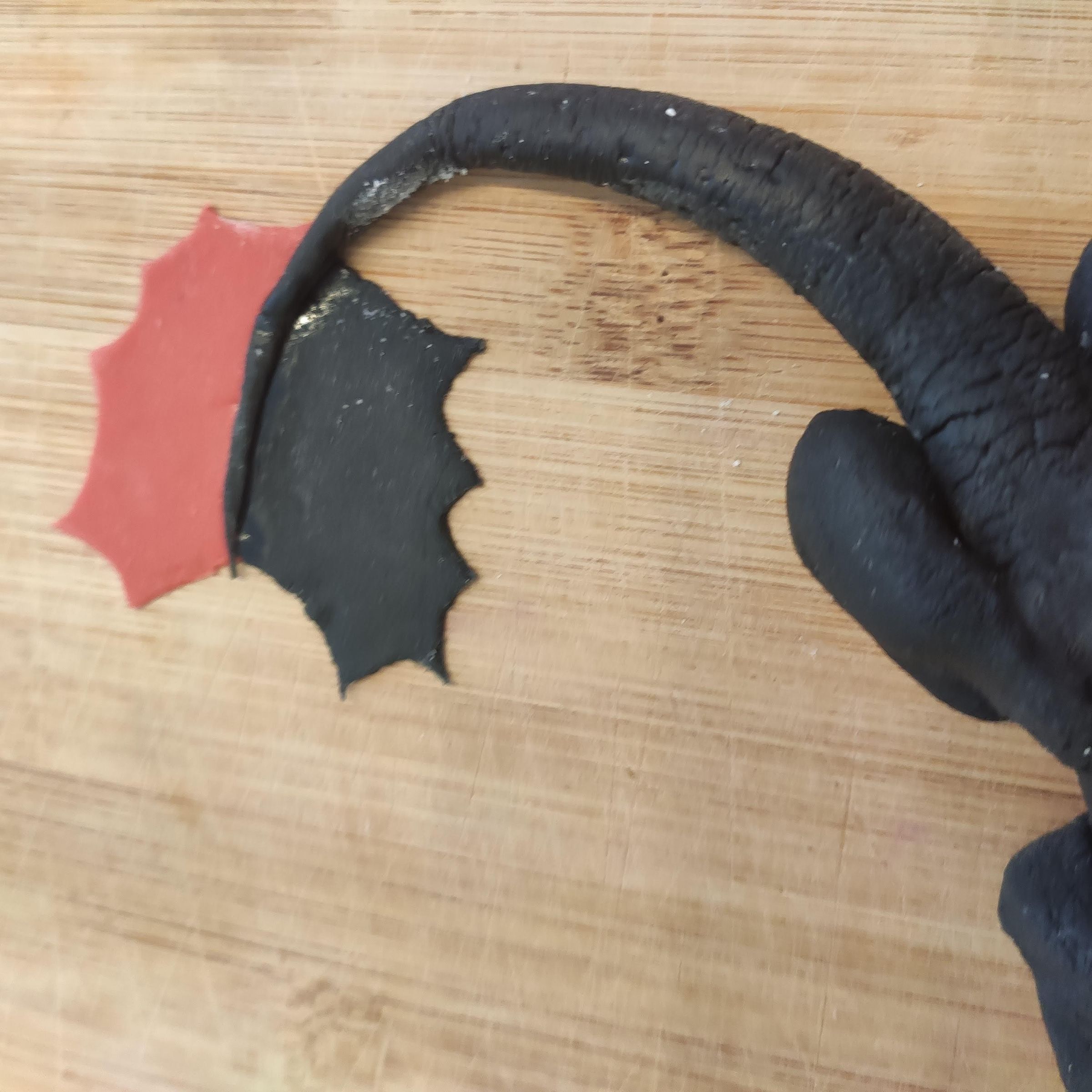 Toothless - Cake Fondant : 4 Steps - Instructables