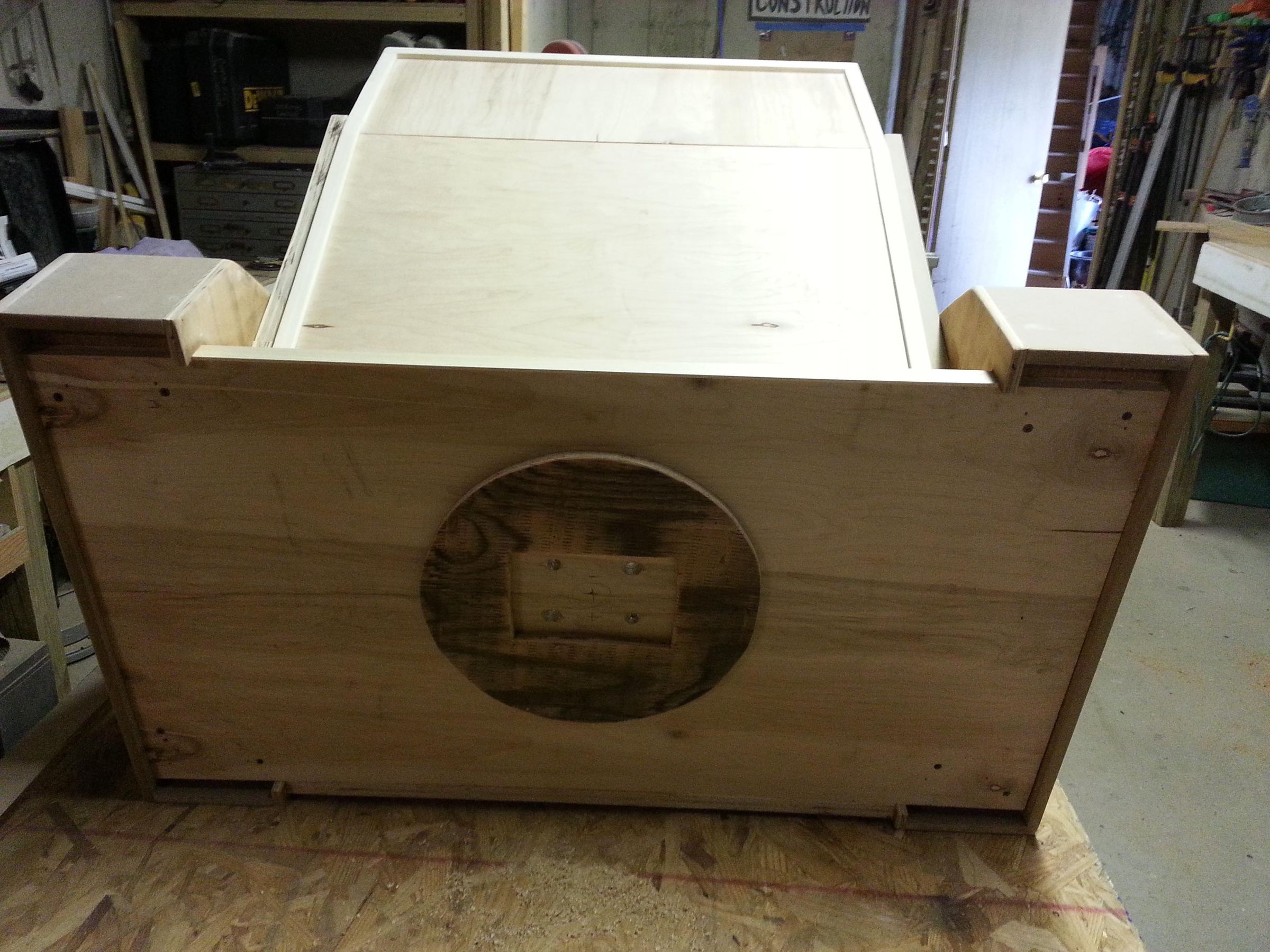 Captain Kirks Star Trek Chair With Sound : 7 Steps (with Pictures ...